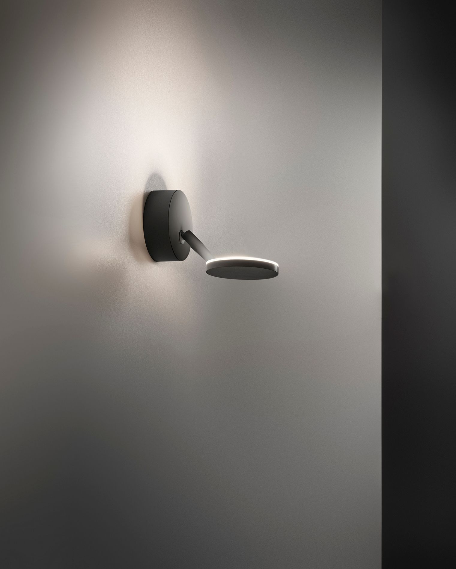 BELLA LED adjustable die cast aluminium wall lamp By PANZERI | design ...
