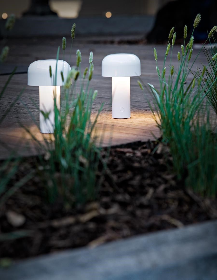 BELLHOP Table lamp By Flos | design Barber & Osgerby