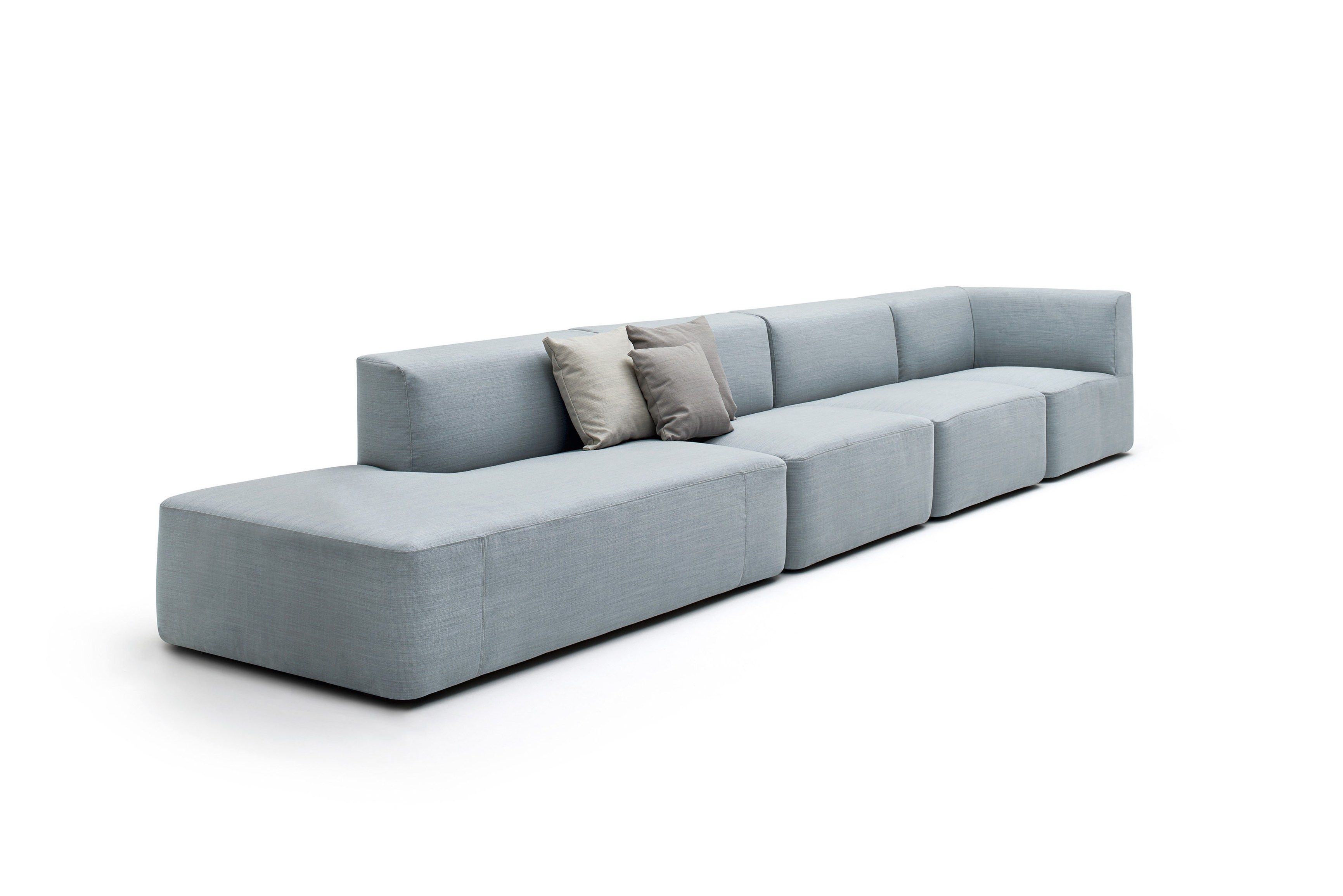 BELT | Sectional sofa By Varaschin design Daniele Lo Scalzo Moscheri