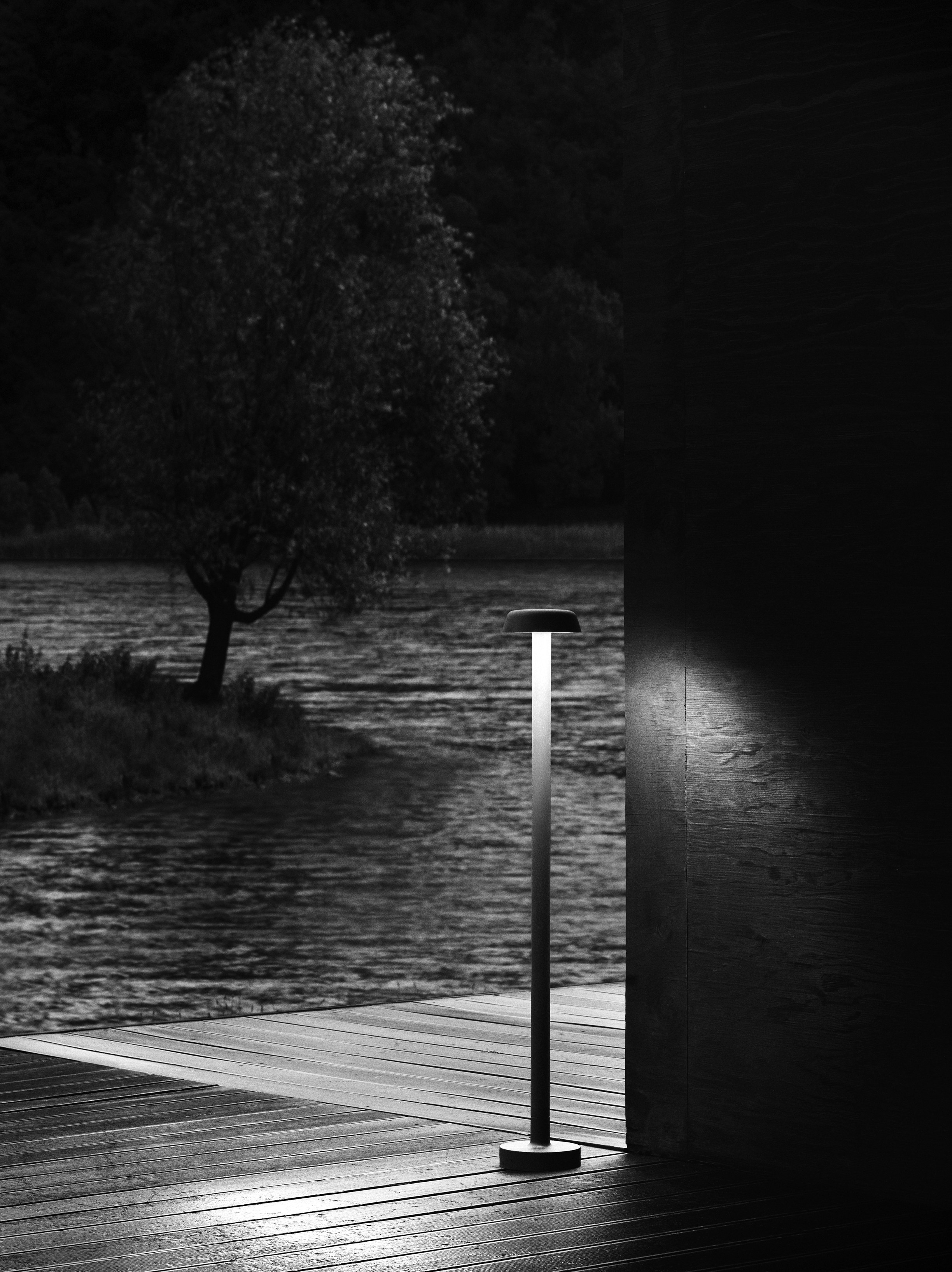 BELVEDERE CLOVE Bollard light By Flos | design Antonio Citterio, Toan ...