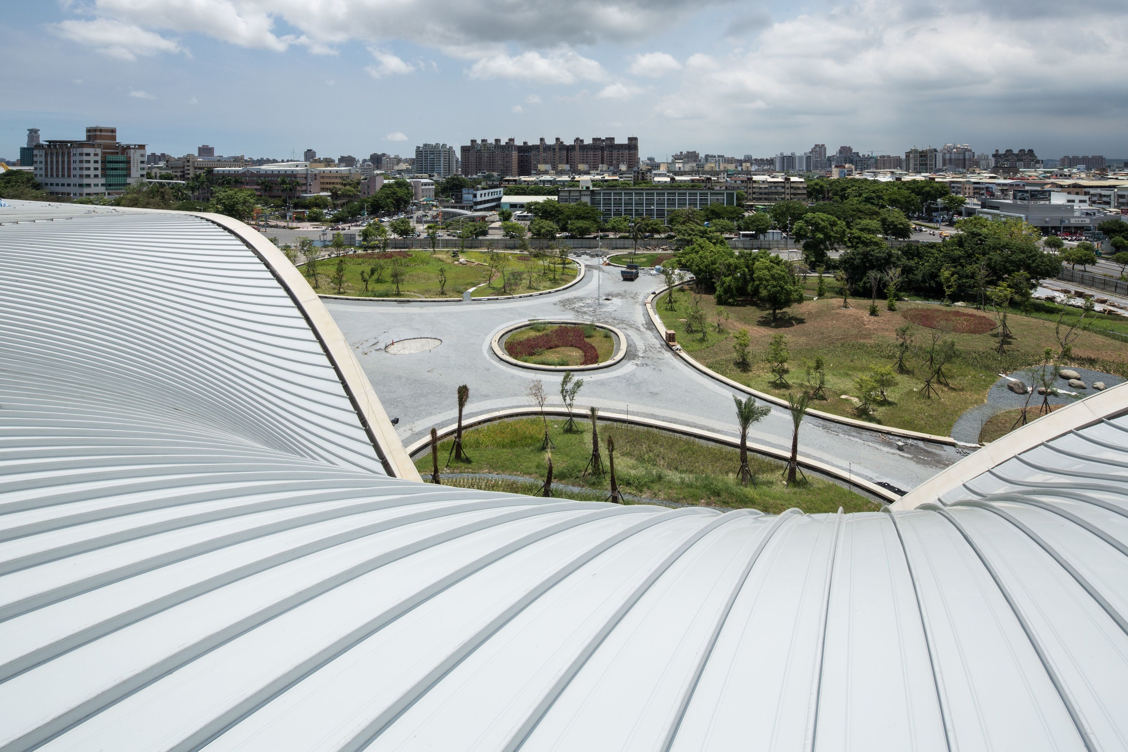 Continuous metal laminate for facade BEMO MONRO By BEMO