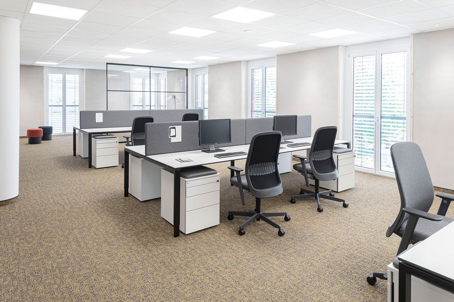 Scrivania componibile operativa in melamina BASIC Workbench - BENE ...