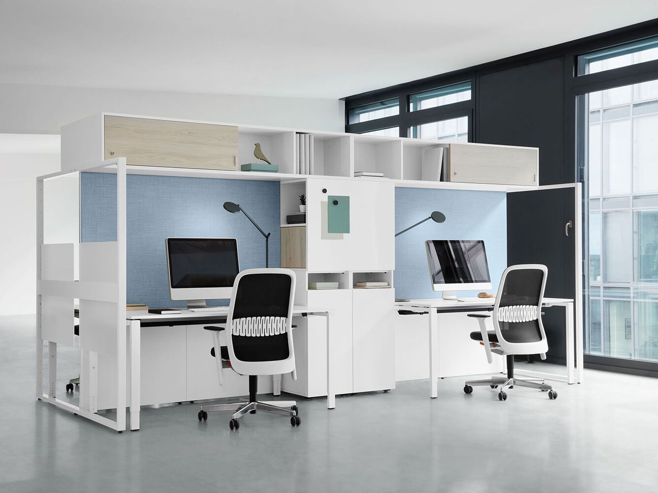 Scrivania multipla con sistema passacavi BASIC Workstation - BENE ...