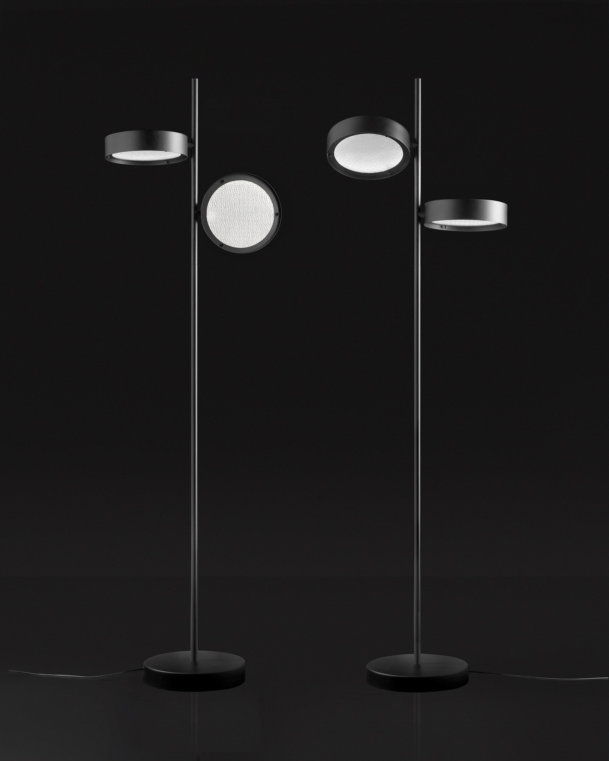 BERLIN | 落地灯 By Oluce 设计师Christophe Pillet