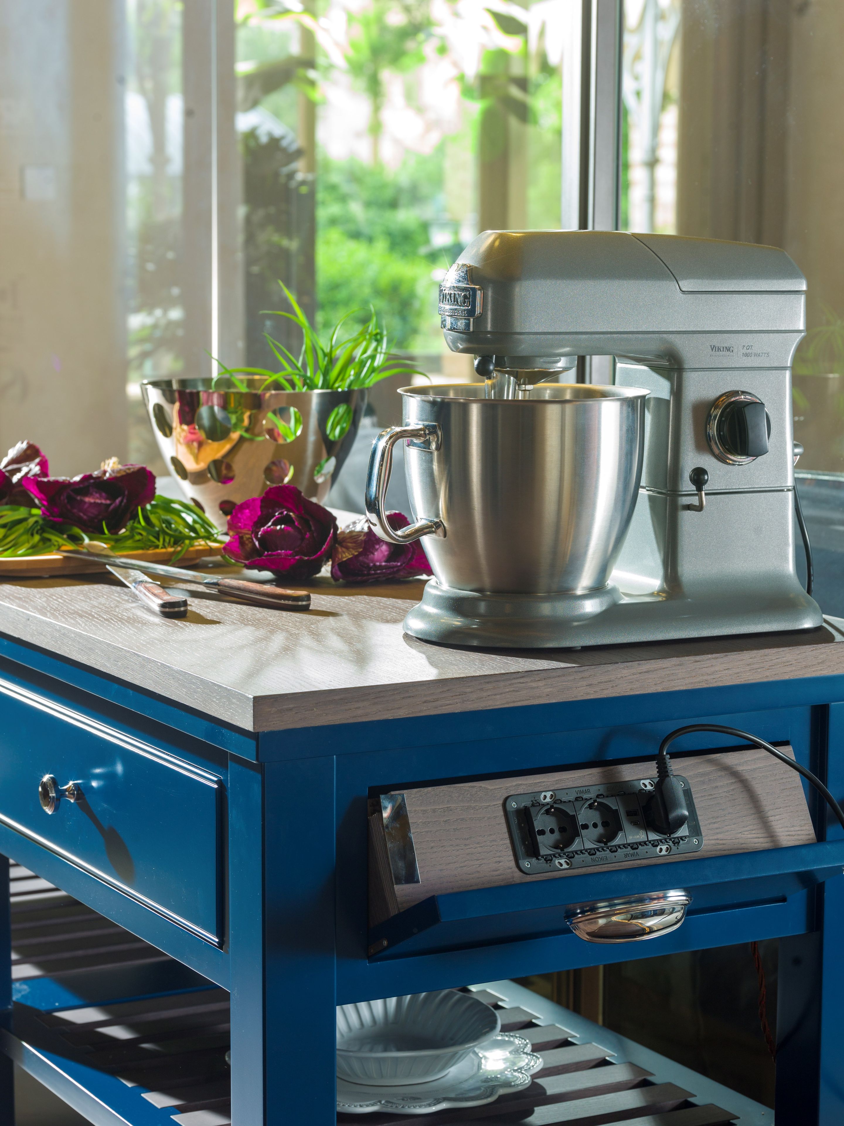 BETH kitchen English style By Martini Interiors design Roberto Conato