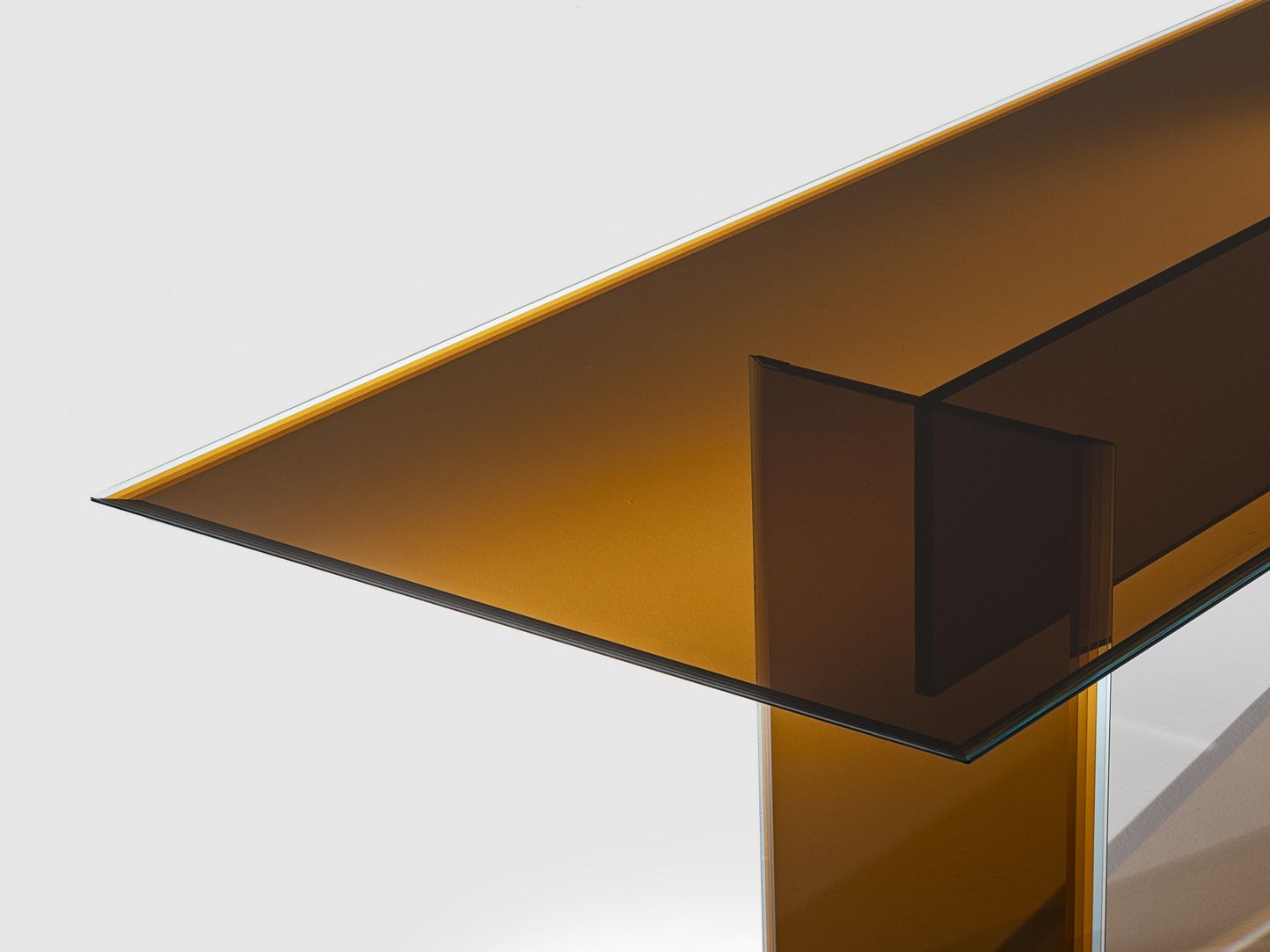 BISEL | Table Bisel Collection By Glas Italia design Patricia Urquiola