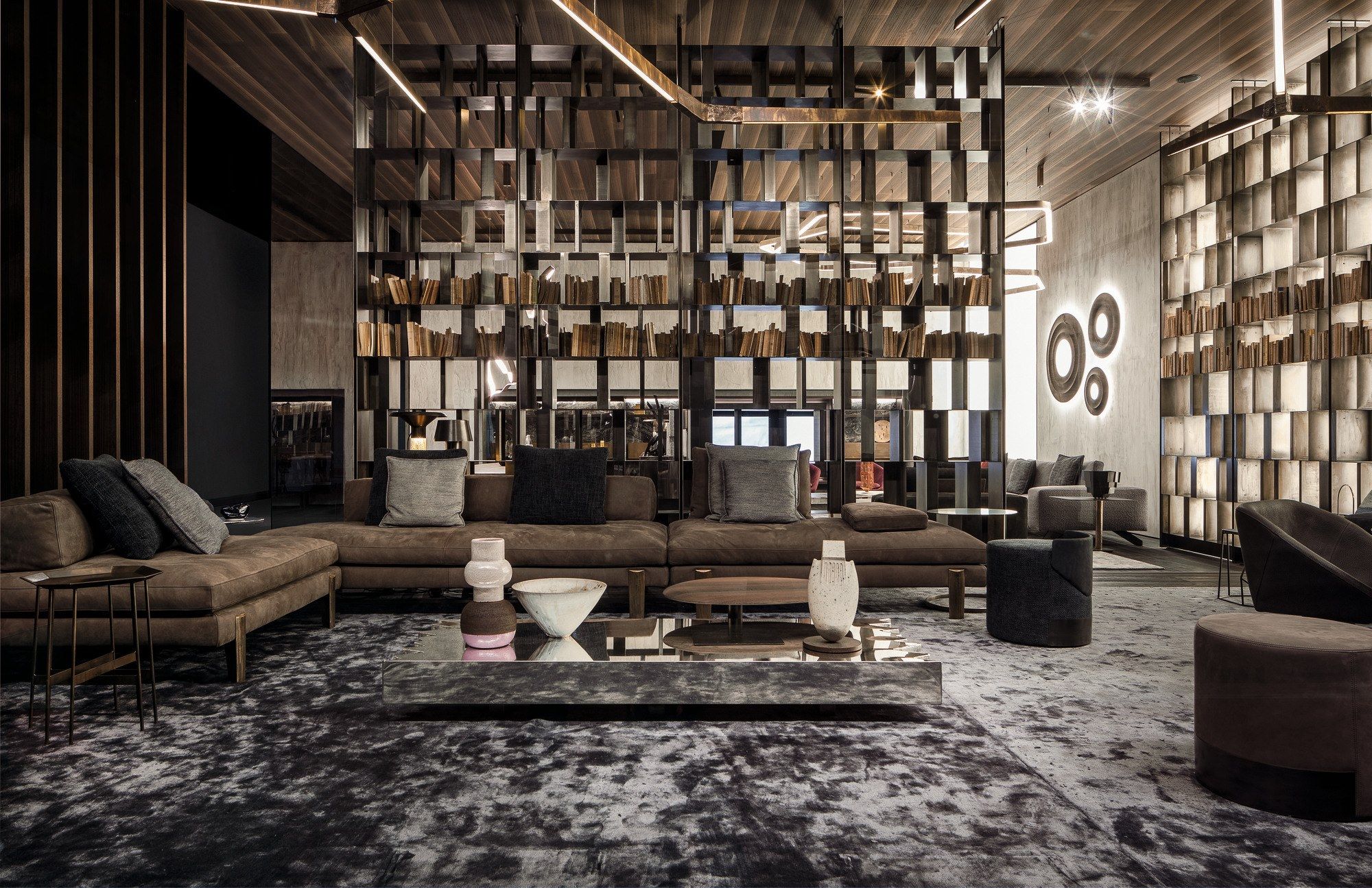 Floor-ceiling mounted metal bookcase BISTROT S By Henge design Massimo ...