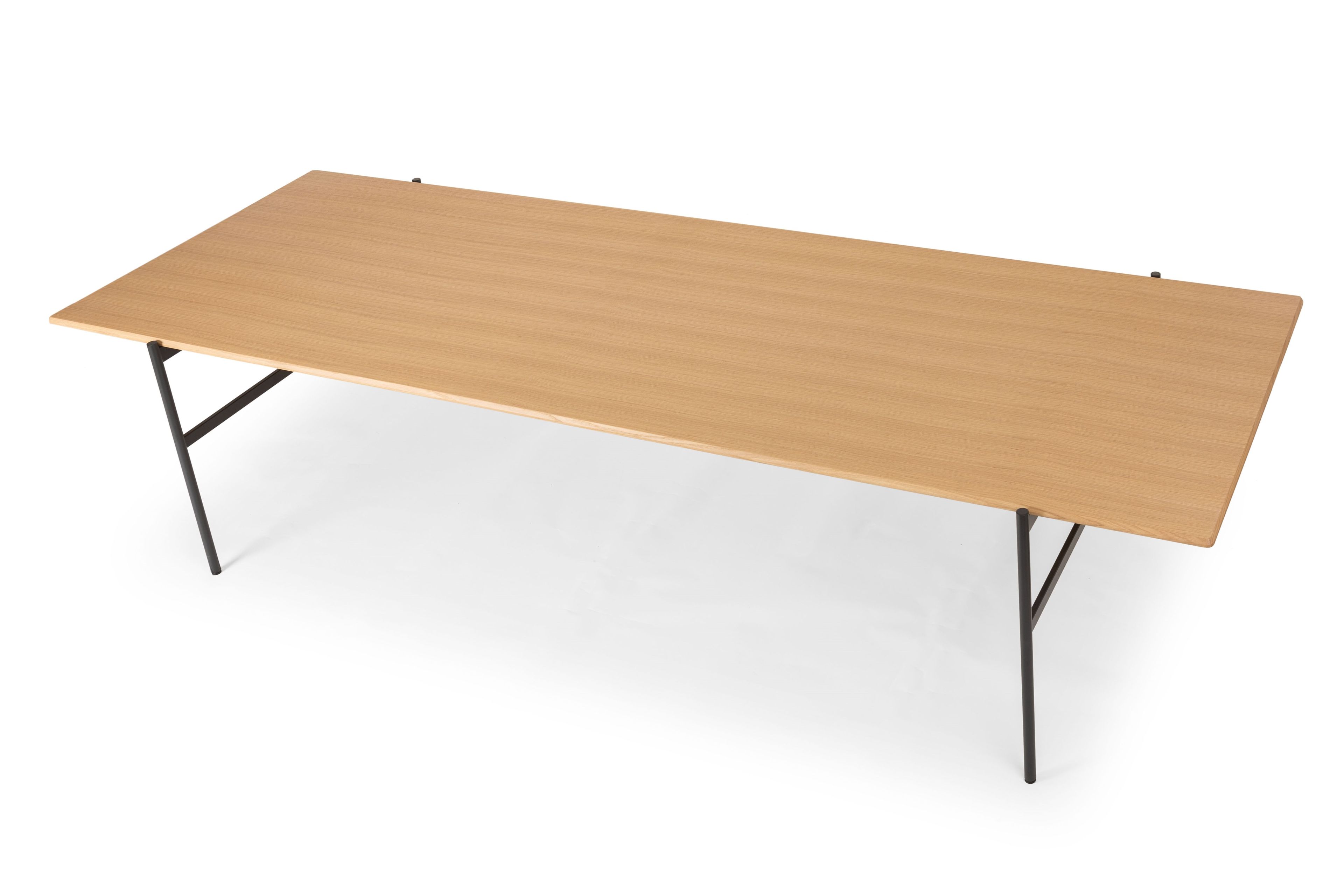 BLADE Rectangular wooden table By True Design
