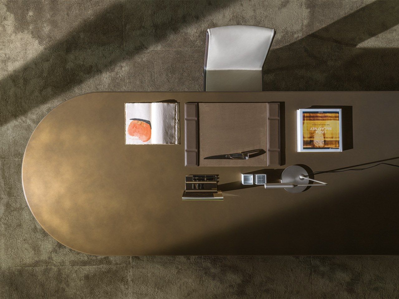 BLEVIO Table By Molteni & C. | design Ignazio Gardella