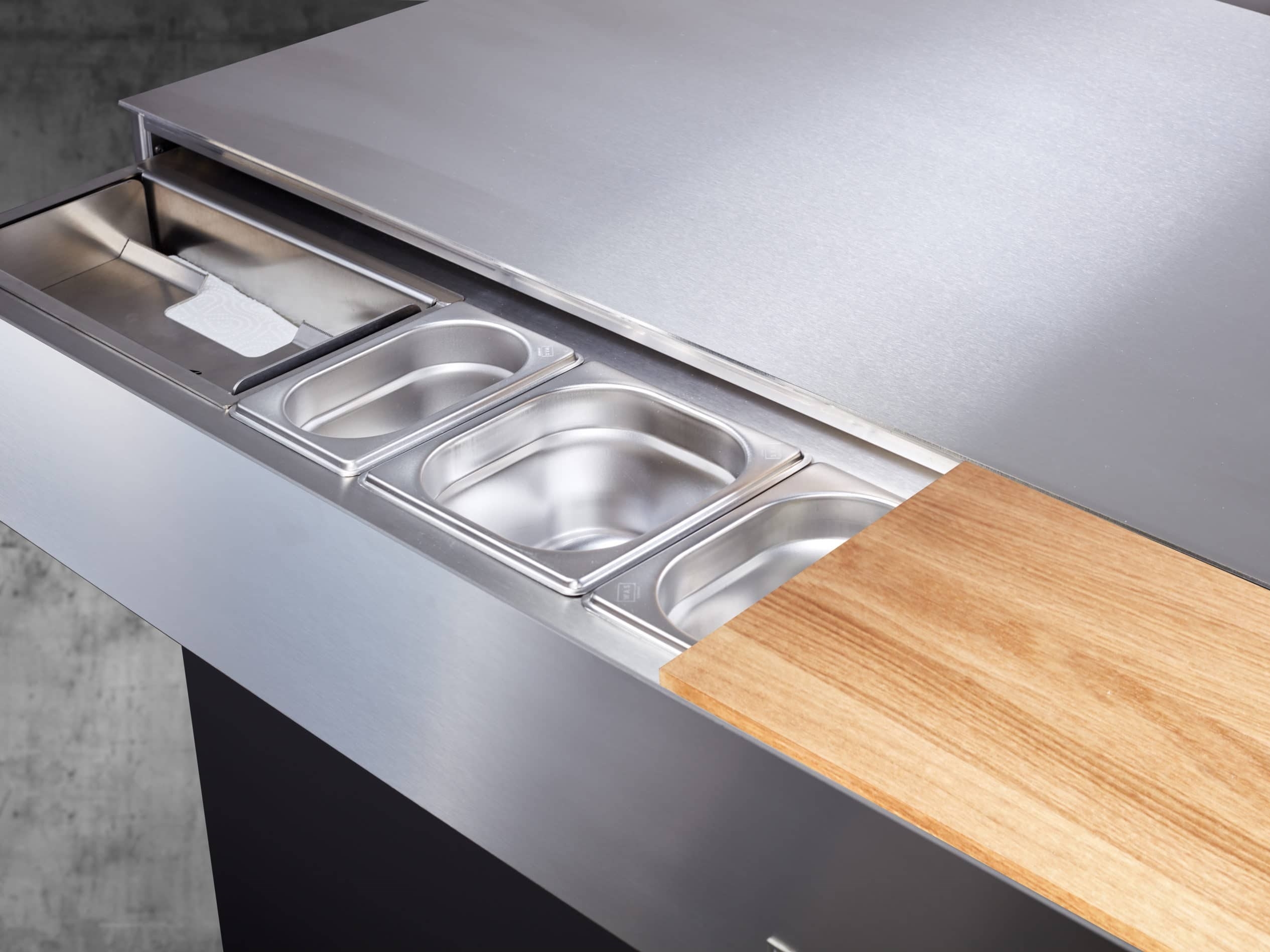 BLOCK M Stainless steel outdoor kitchen element By Flammkraft | design ...