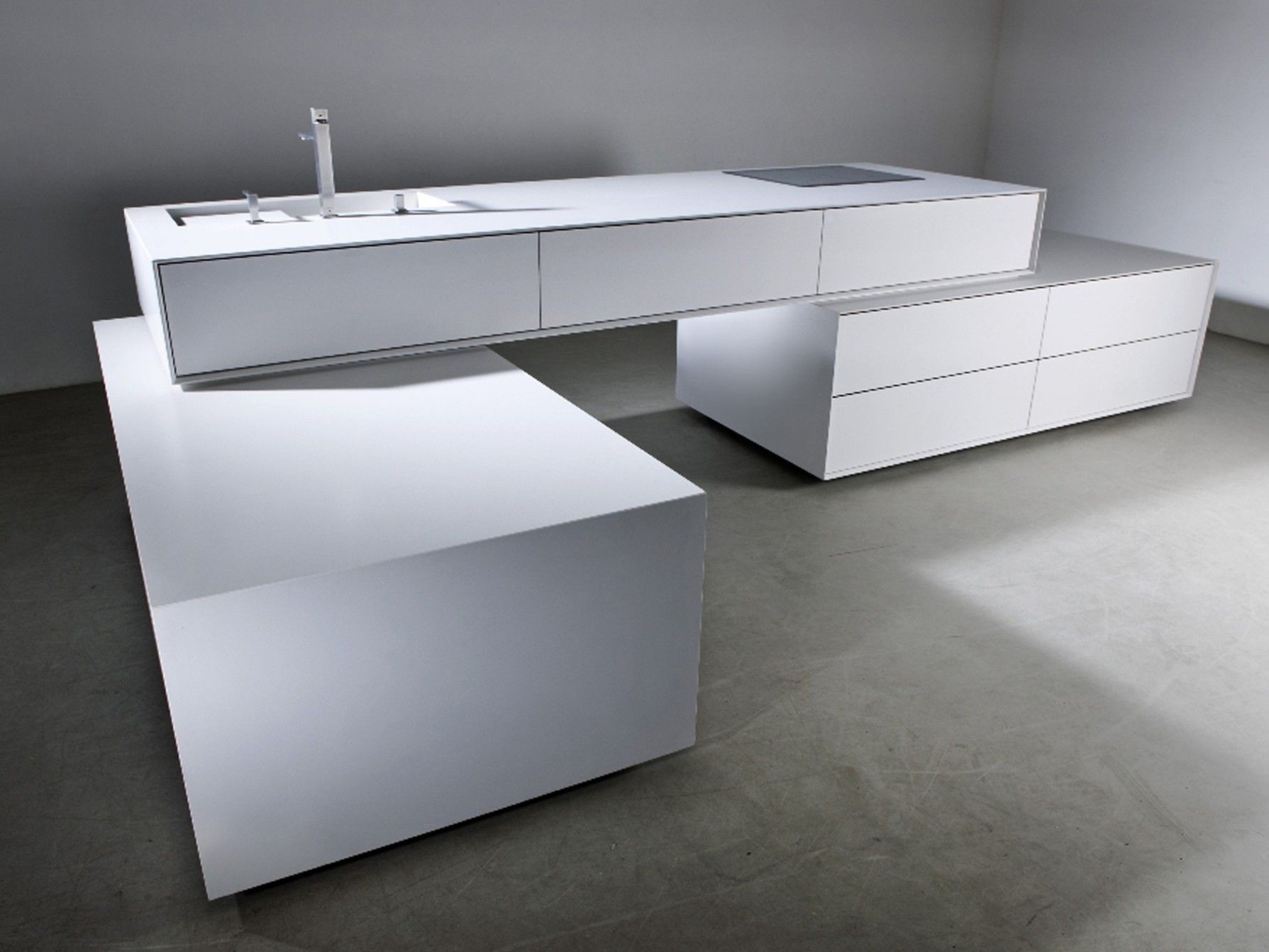 Küche mit Kücheninsel BLOCK By STEININGER Design Martin Steininger