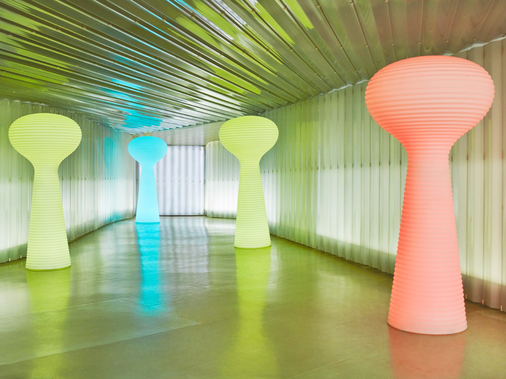 BLOOM | Floor lamp By VONDOM design Eugeni Quitllet