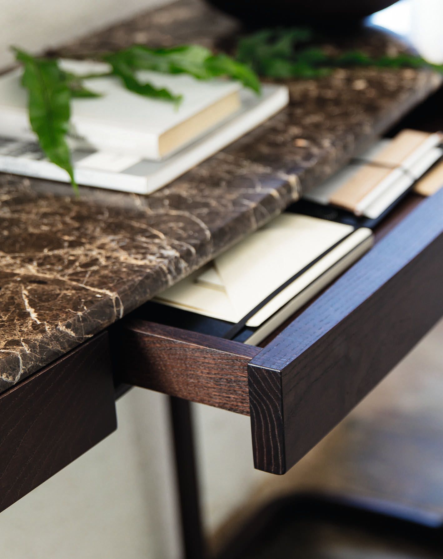 BLUSH Rectangular ash console table By Porada | design Emmanuel Gallina