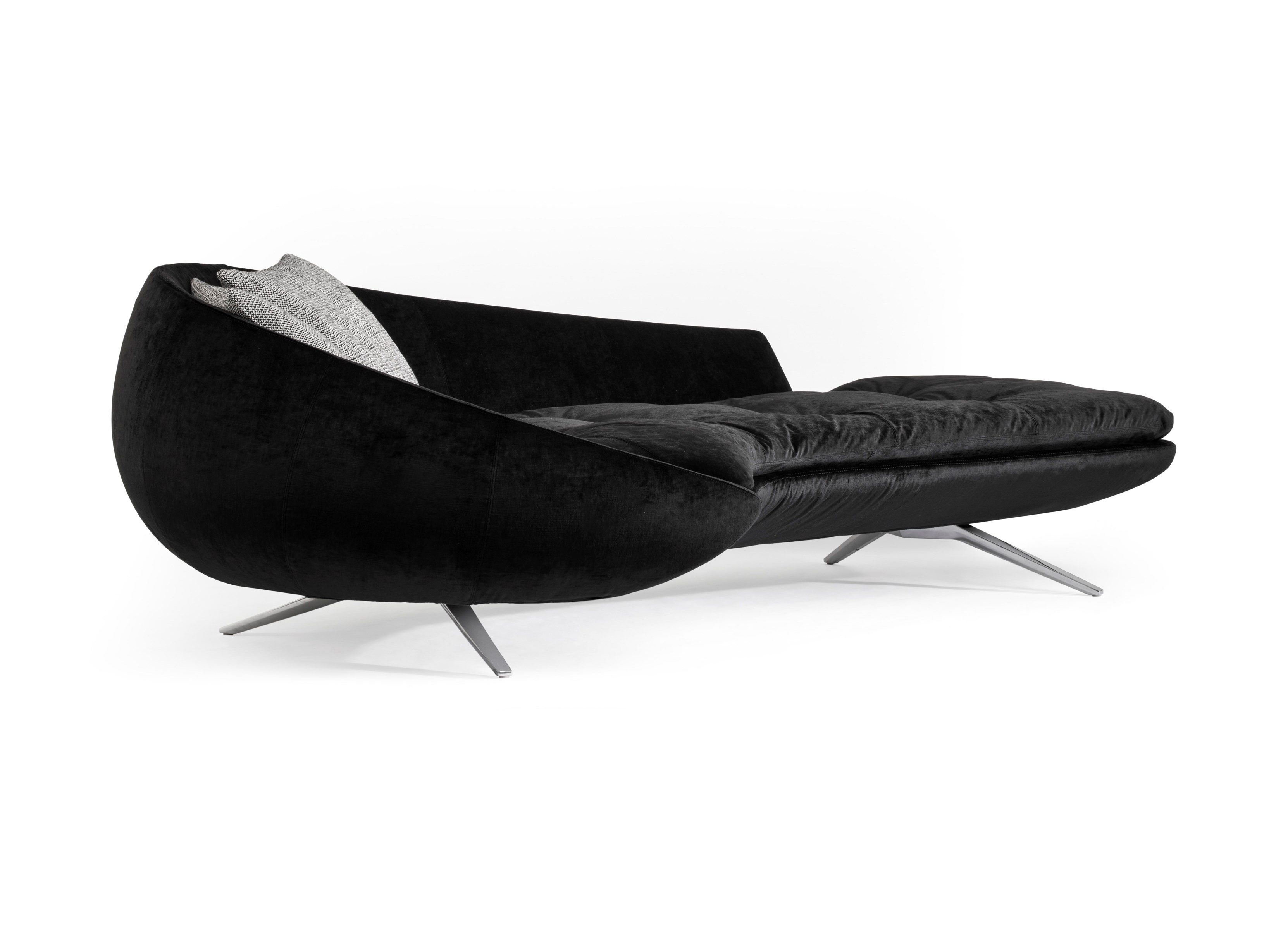 BOÈ Fabric sofa with removable cover By Désirée divani | design Jai Jalan