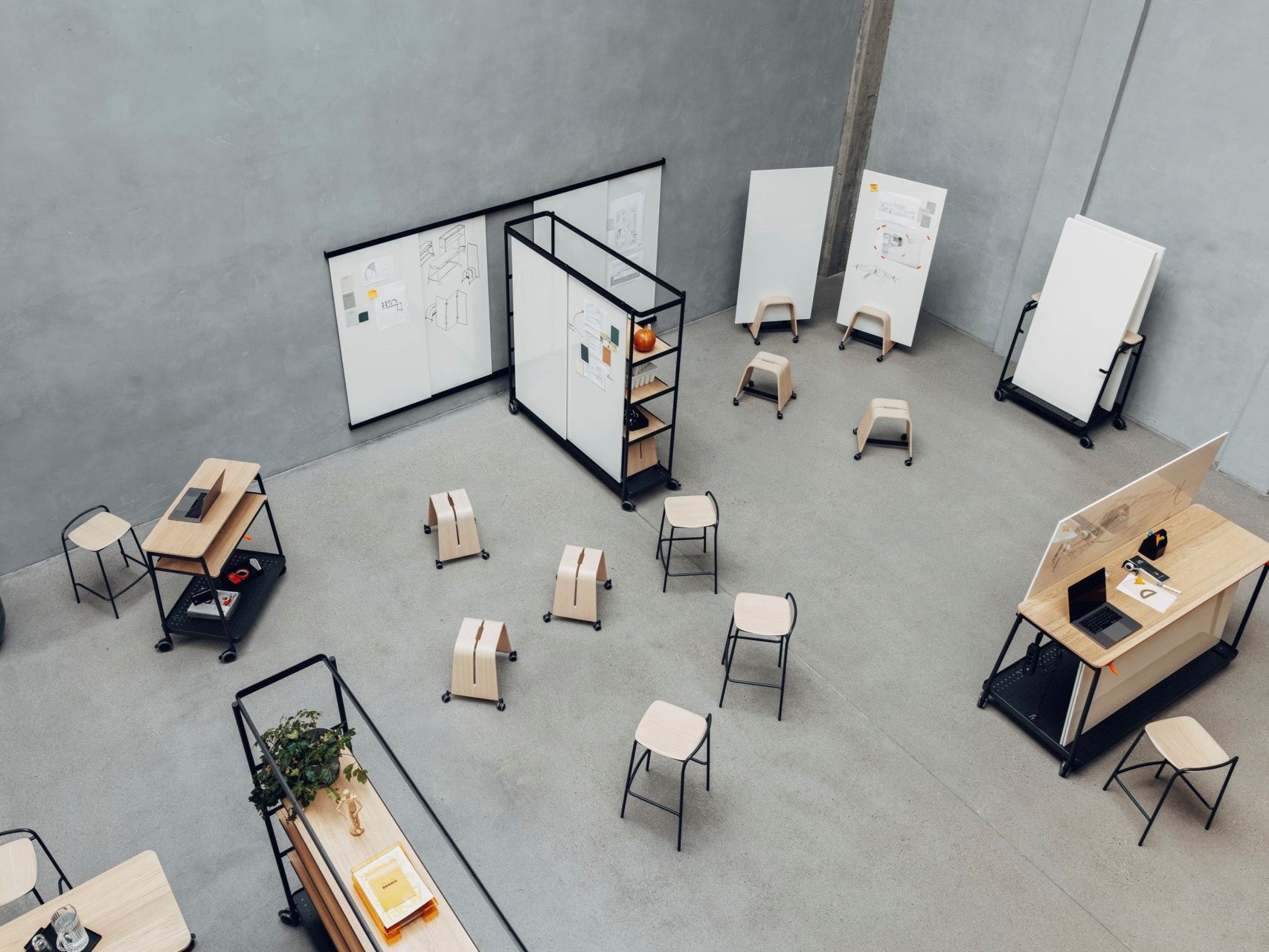 BOARDS | Trolley By Brunner design Osko+Deichmann