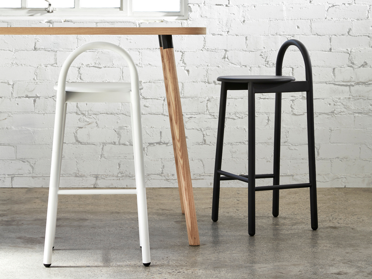 BOBBY | Garden stool By DesignByThem design Daniel Tucker