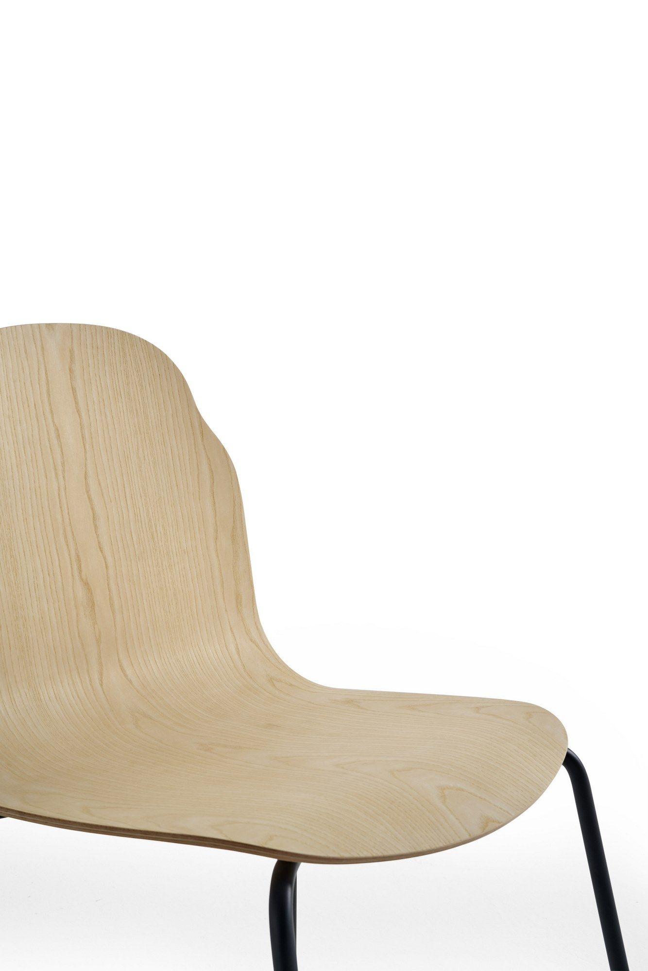 BODY Stackable wood veneer chair By Sancal | design Sylvain Willenz