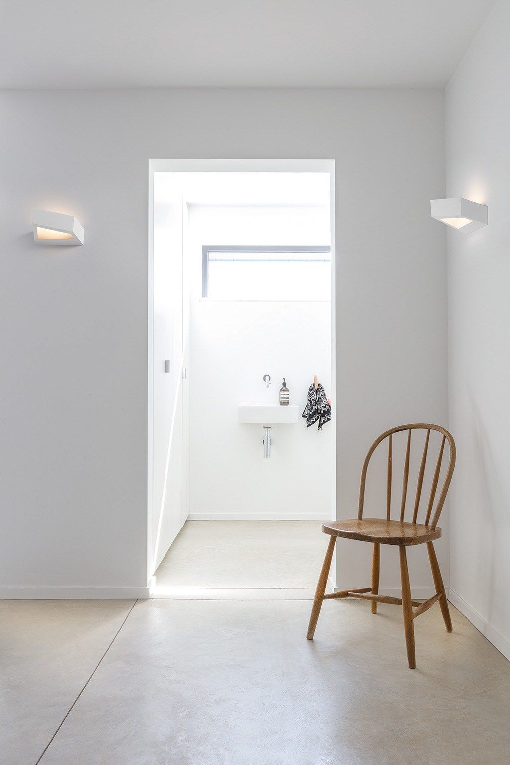 LED aluminium wall lamp BOLD By Modular Lighting Instruments