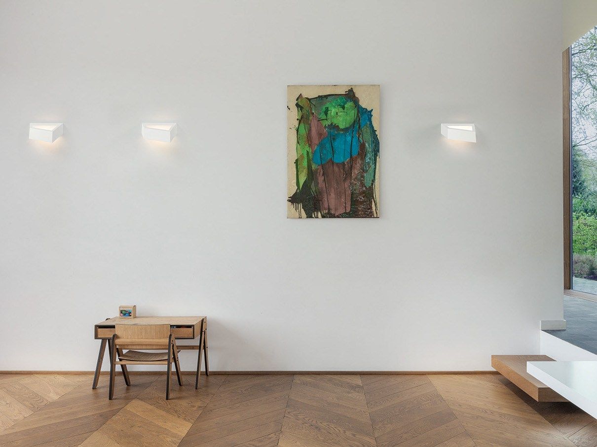 LED aluminium wall lamp BOLD By Modular Lighting Instruments