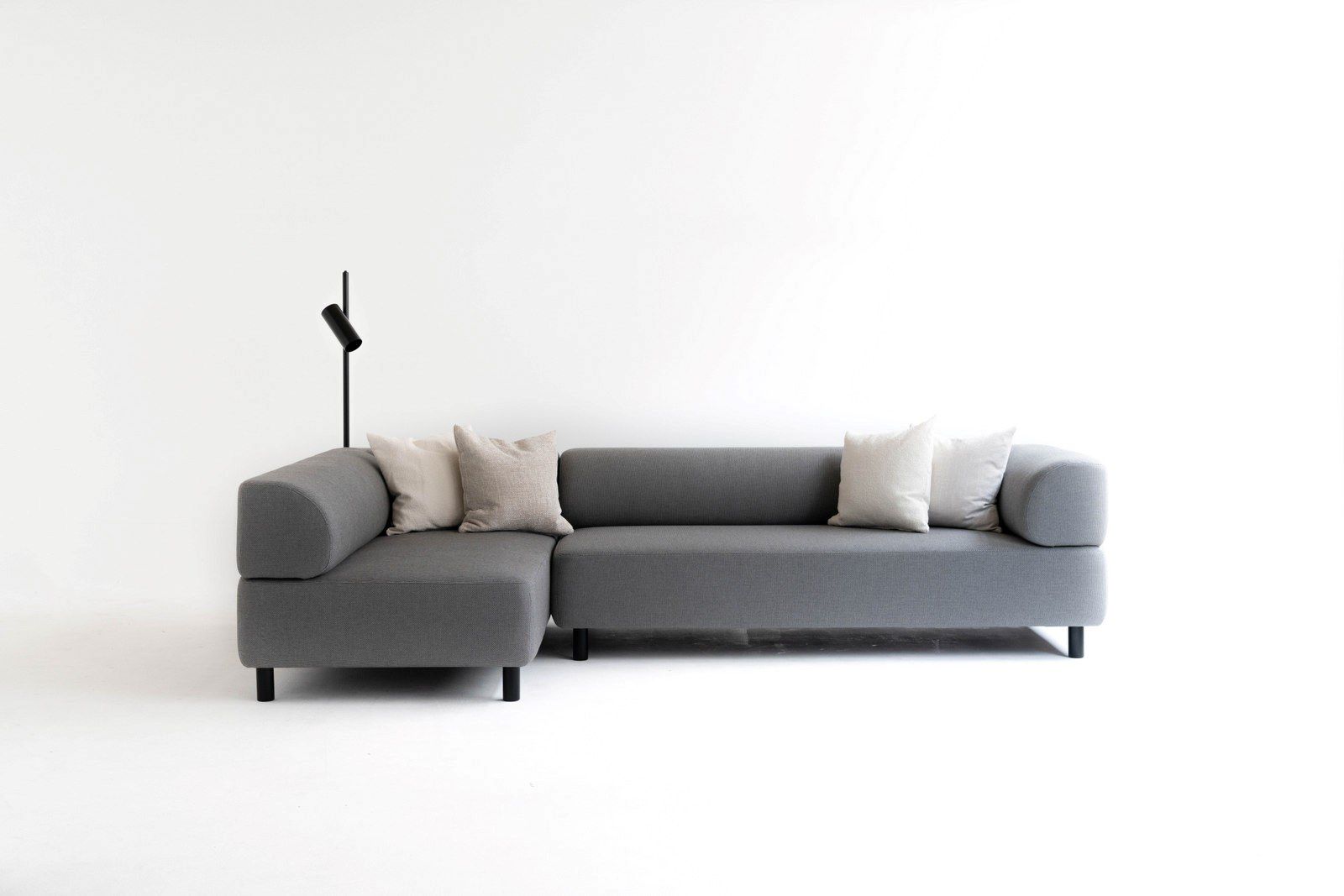 BOLDER Corner modular fabric sofa By ONE HOUSE
