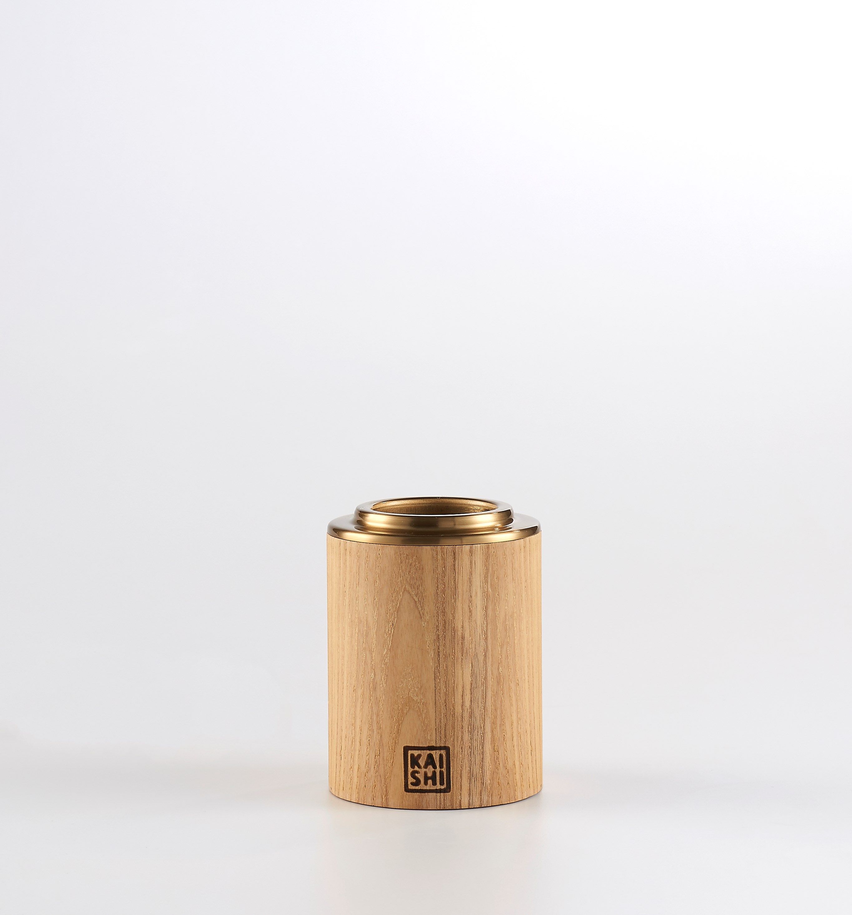 BOLE | Table lamp By KAISHI design Hugo Tejada