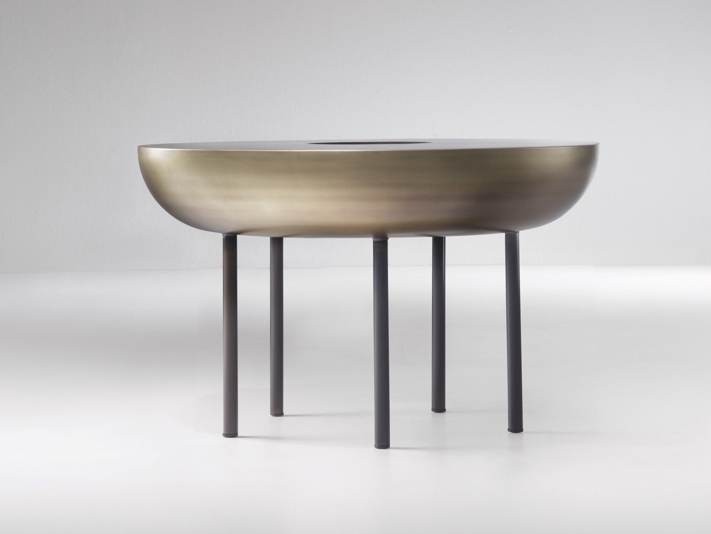 BOTERO coffee table By DE CASTELLI