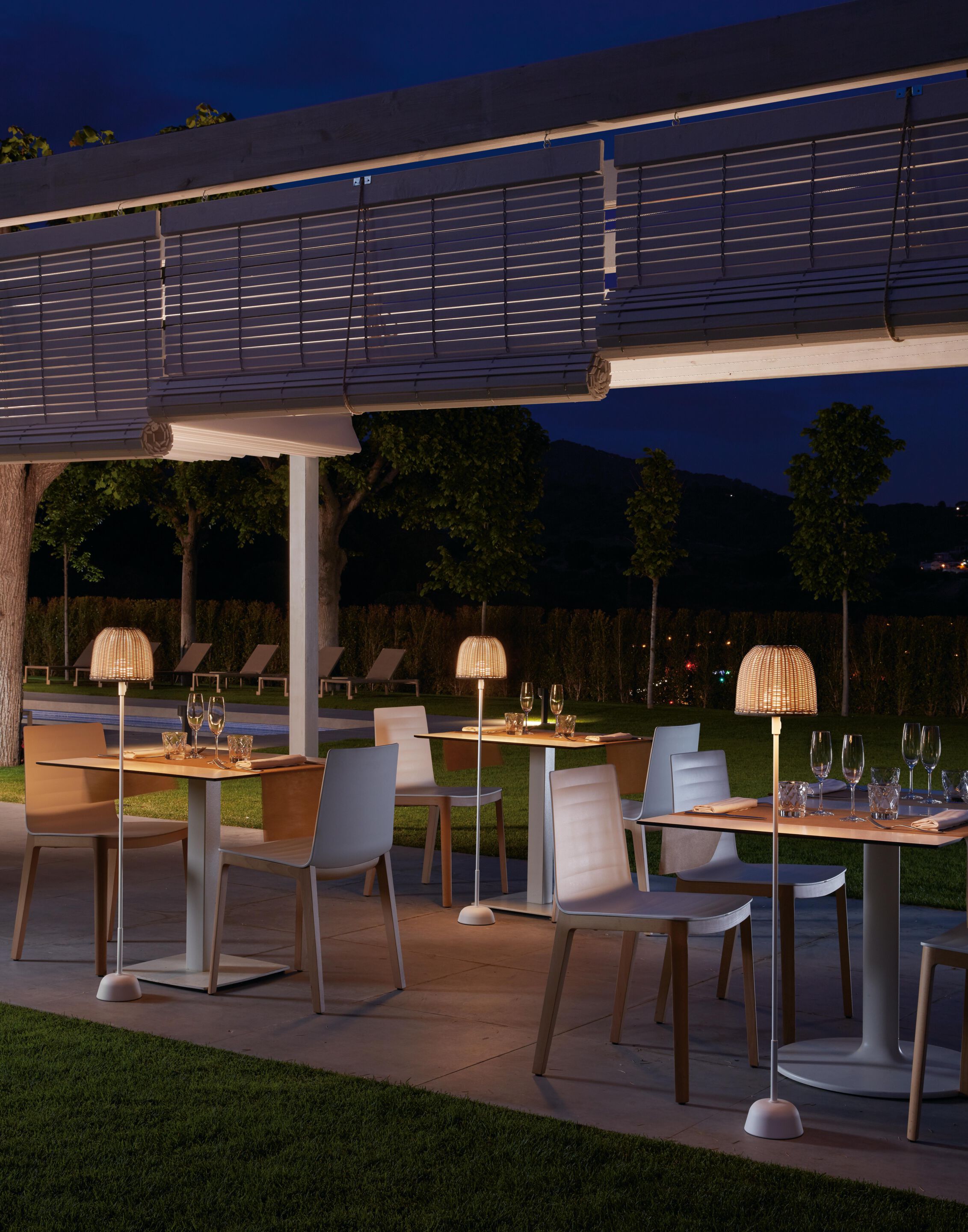 ATTICUS P/114 OUTDOOR Floor lamp By Bover | design Joana Bover