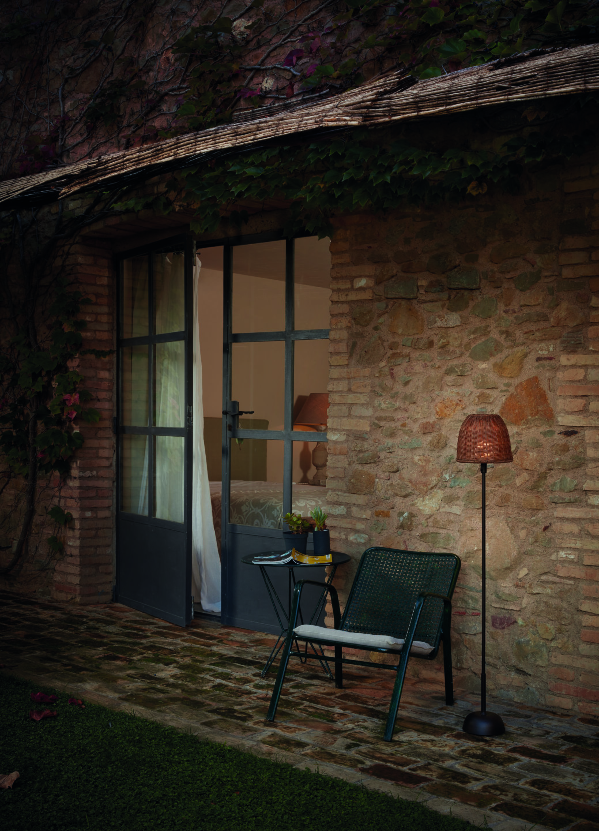 ATTICUS P/114 OUTDOOR Floor lamp By Bover | design Joana Bover