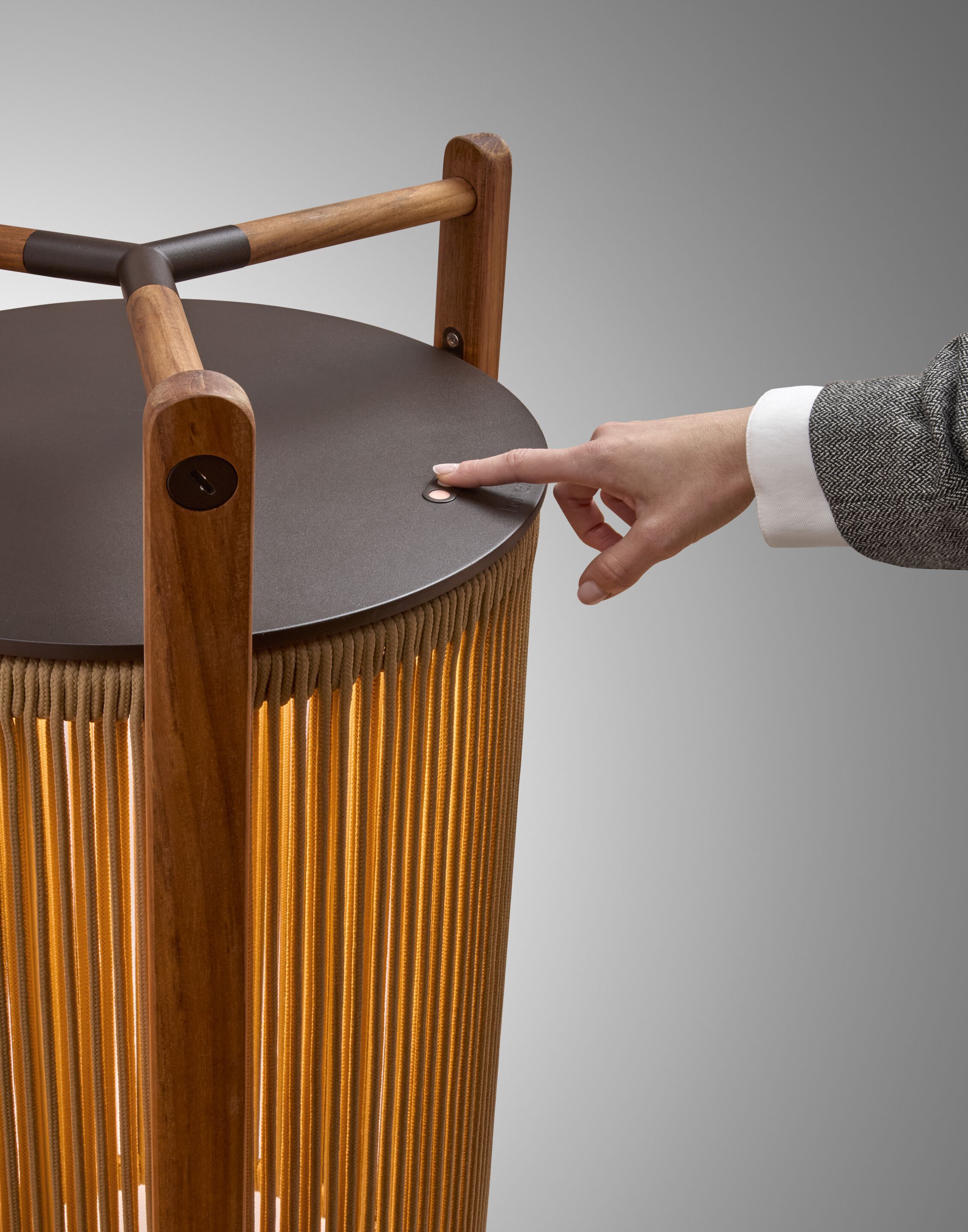 KANDO P/111/R Outdoor Floor lamp By Bover | design Joana Bover