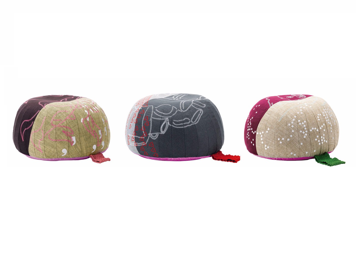 Puf de tela BOVIST LACEMAKER By Vitra diseño Hella Jongerius