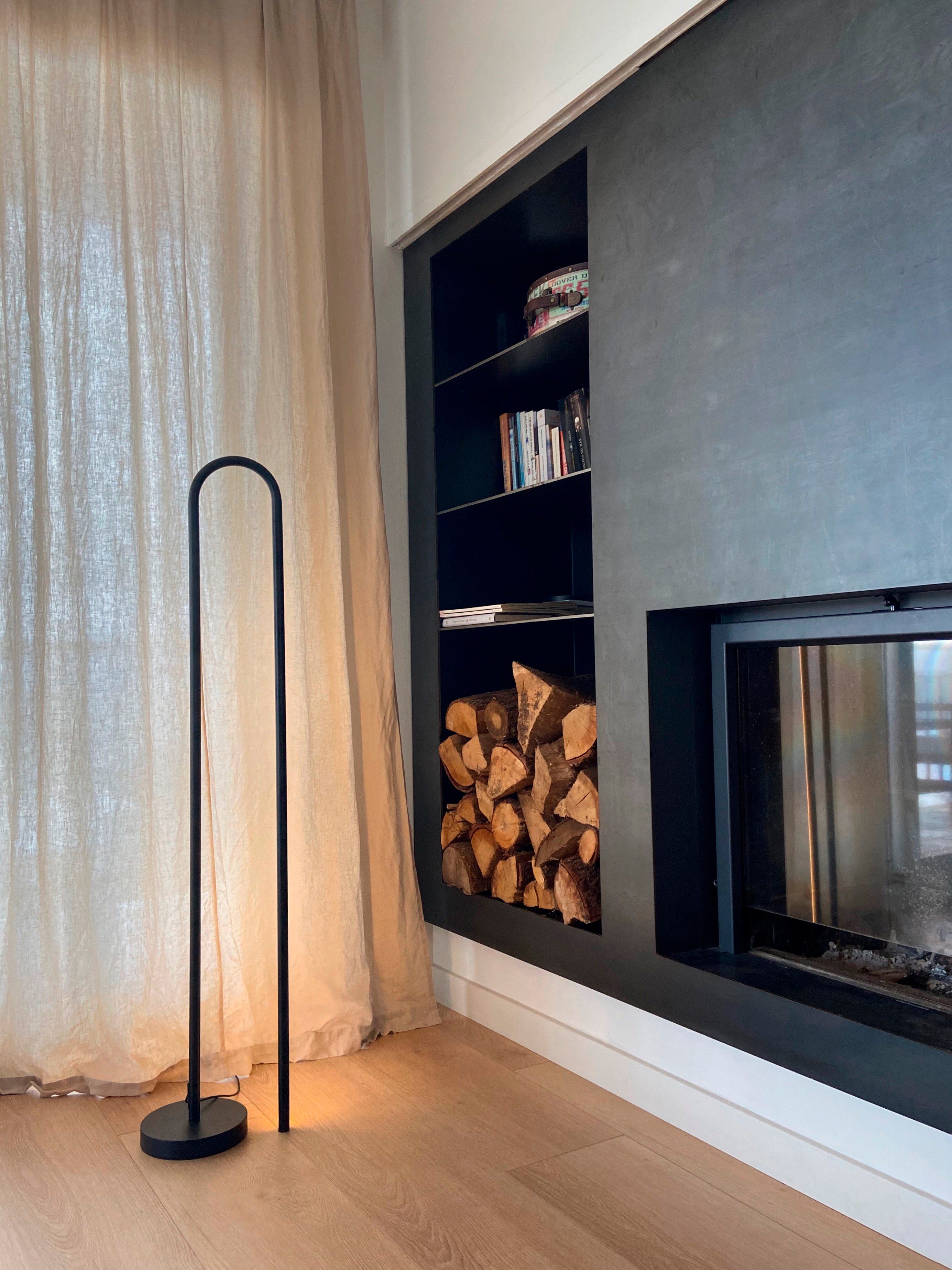 BOW LED adjustable floor lamp with dimmer By Nexia | design Nahtrang