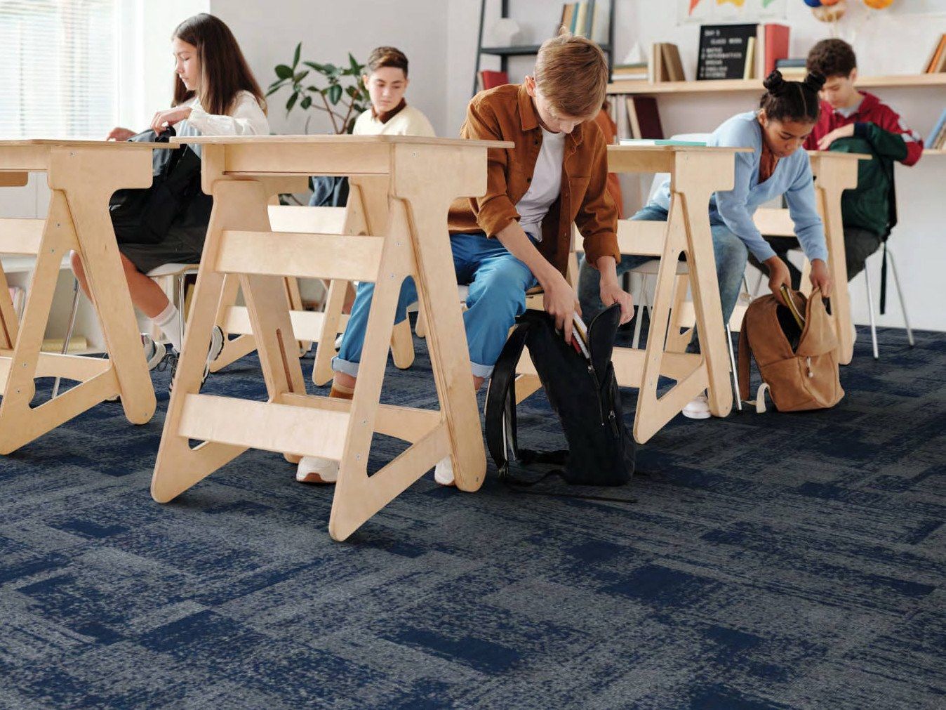 BREATHE Carpet tiles By Carpets Inter