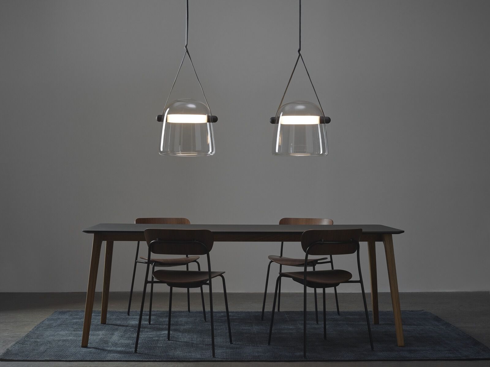 MONA LED dimmable blown glass pendant lamp By BROKIS | design Lucie Koldova