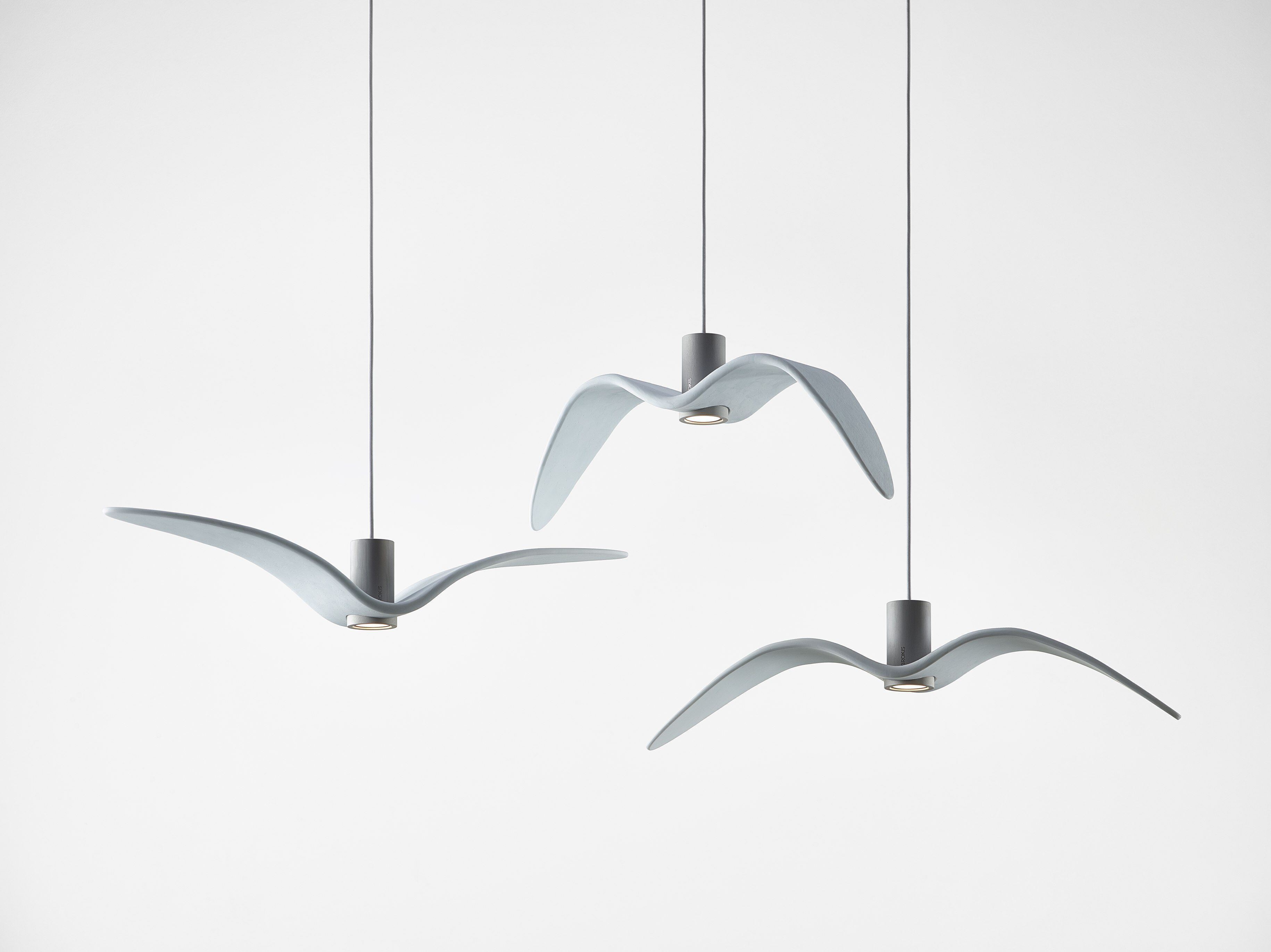 NIGHT BIRDS EXTERIOR Outdoor pendant lamp By BROKIS
