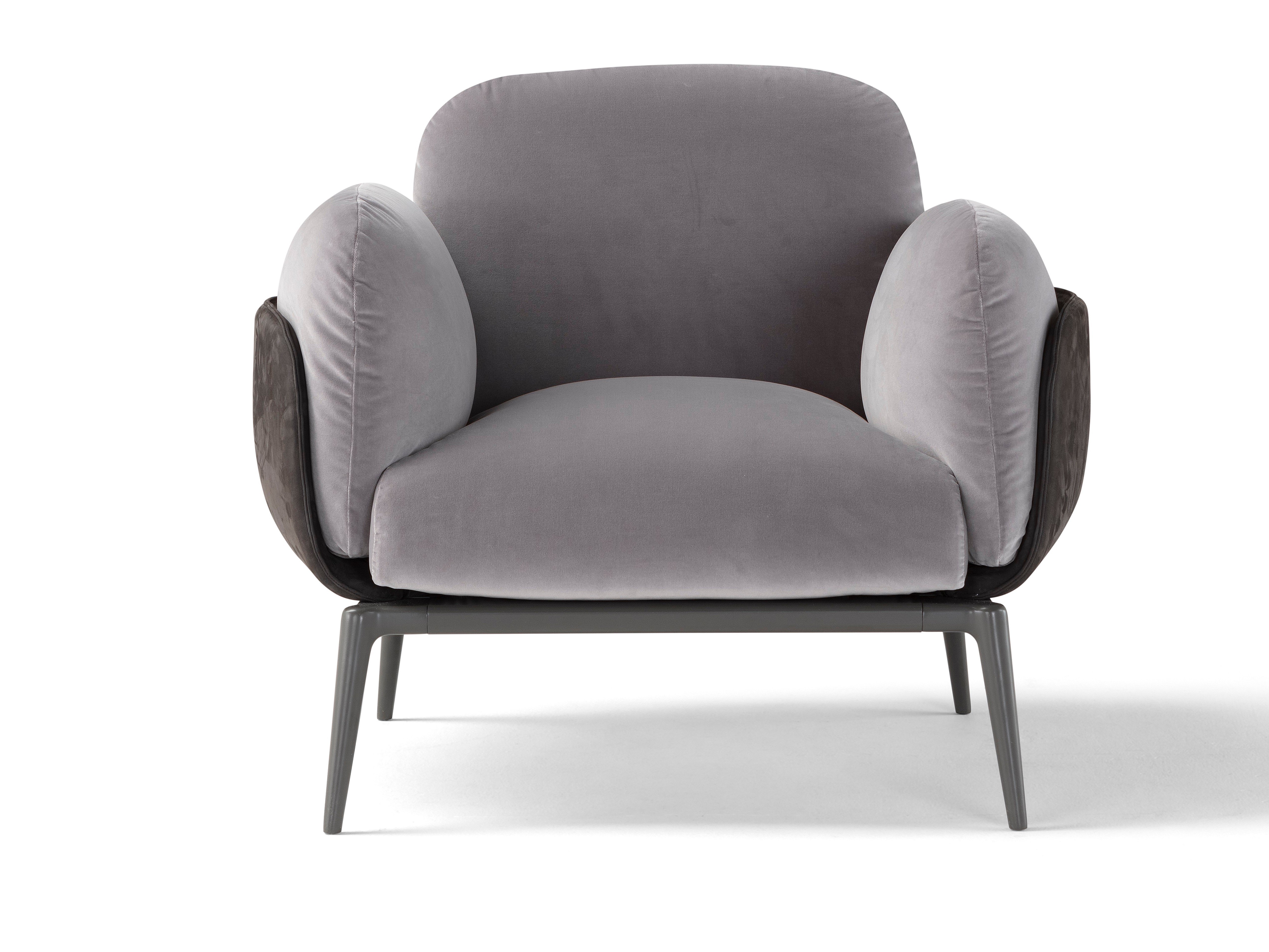 BROOKLYN Armchair with armrests By AMURA | design Stefano Bigi