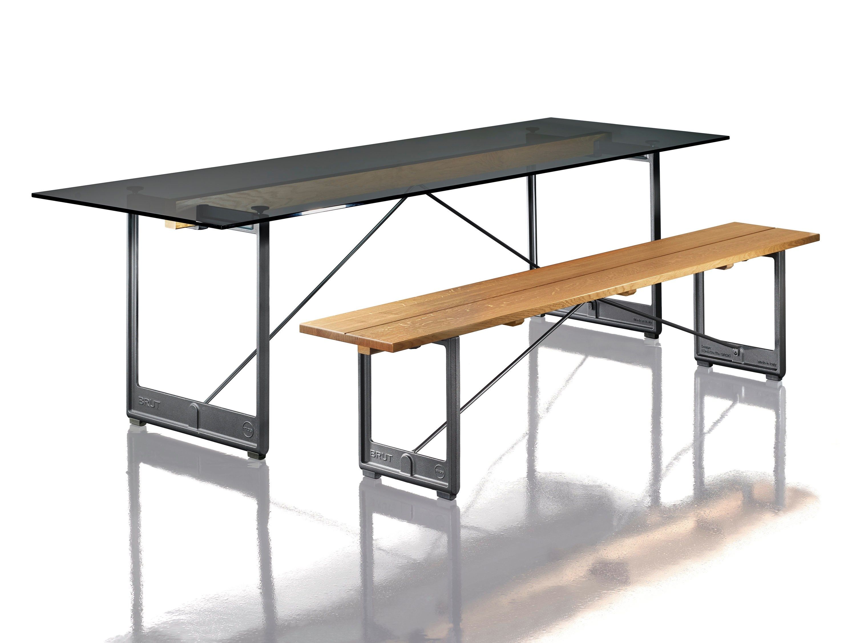 BRUT Rectangular table By Magis | design Konstantin Grcic