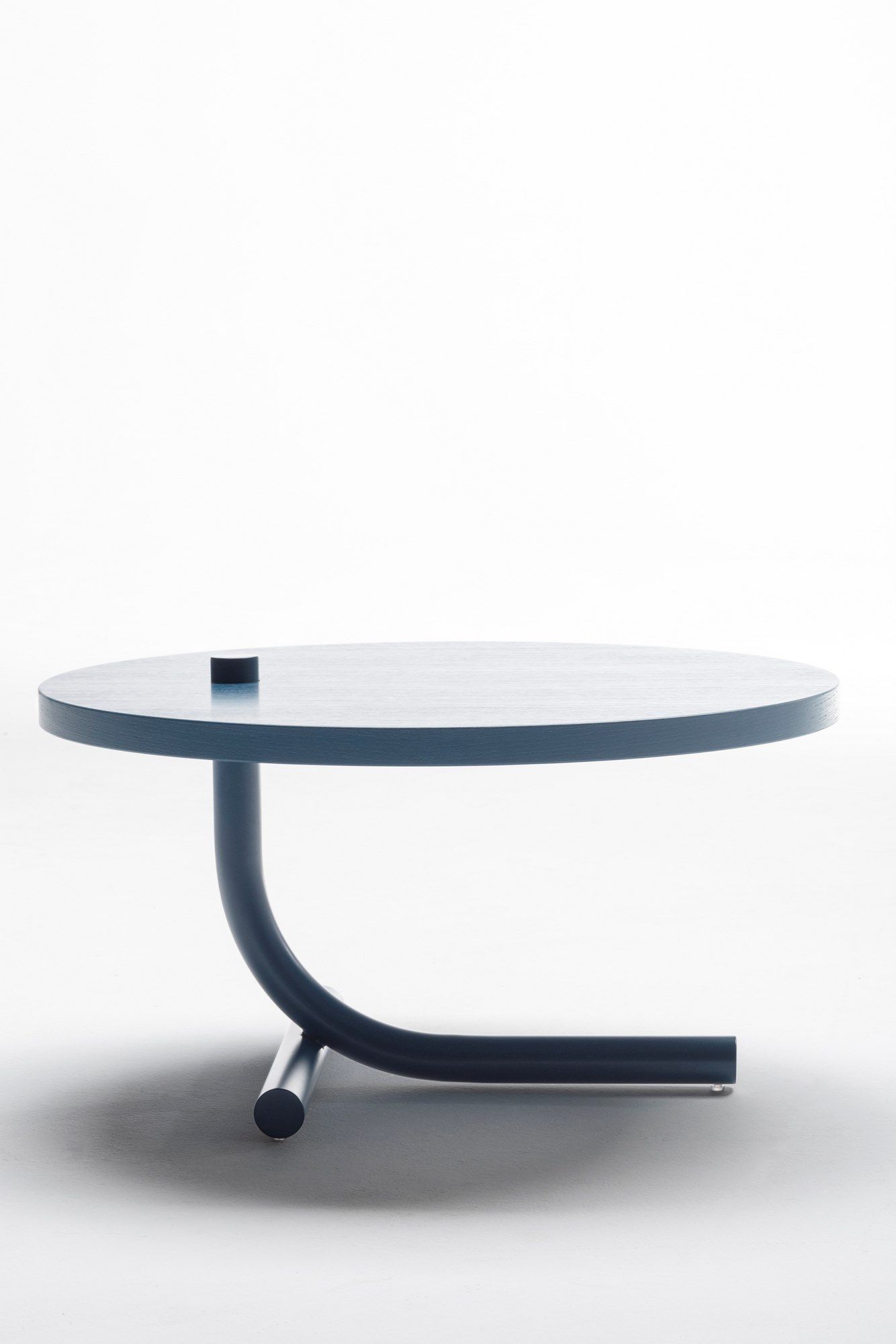 BUBALUS T-ME coffee table By CHAIRS & MORE design Sovrappensiero