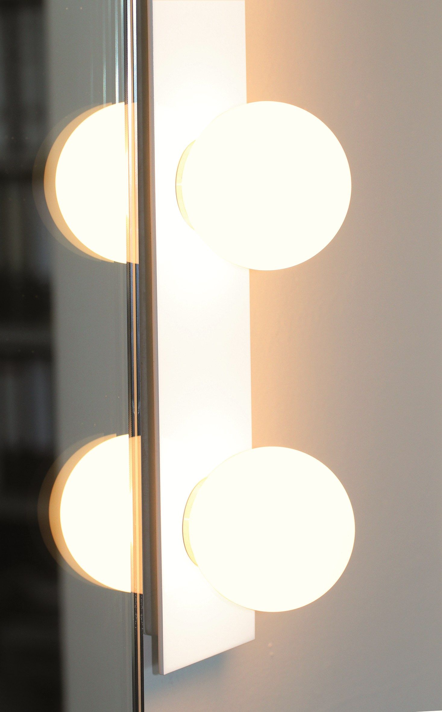 BULBSTRIP Mirror lamp By Top Light | design Rolf Ziel
