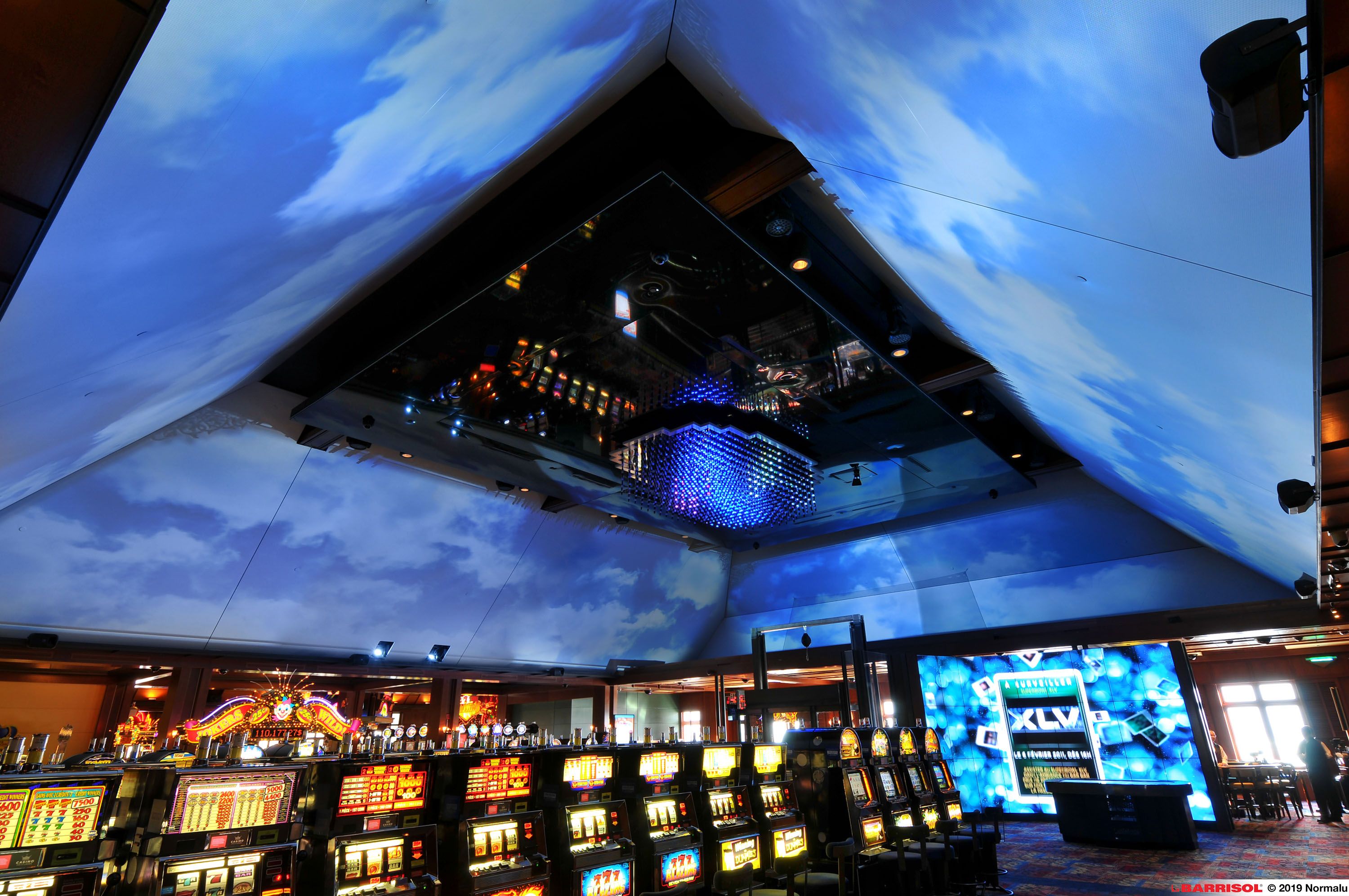 Indoor plastic stretch ceiling BARRISOL® Projection and lighting effect ...