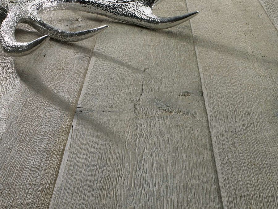 OAK LIME EFFECT Hand scraped oak parquet By Bassano Parquet