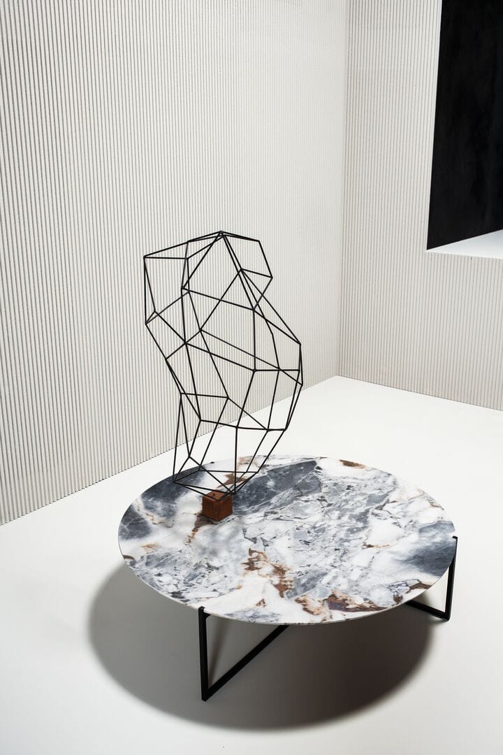 ICARO STONE Round natural stone coffee table By Baxter