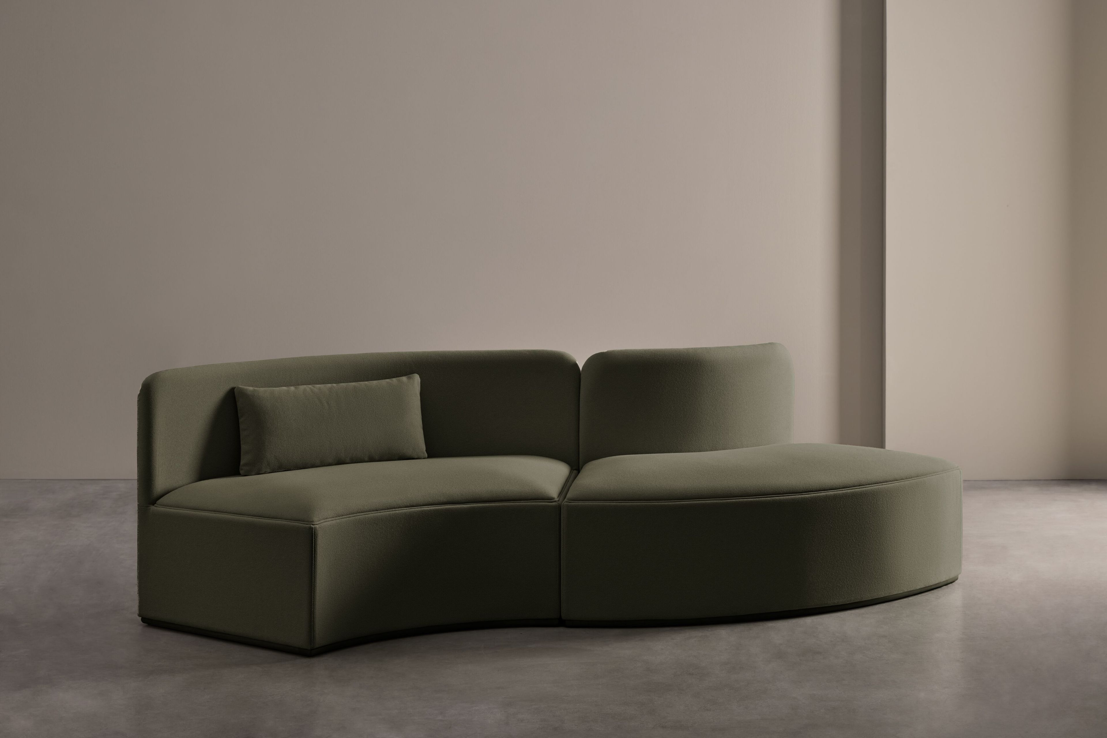 MANT Sofa By Blasco&Vila | design Pablo Gironés