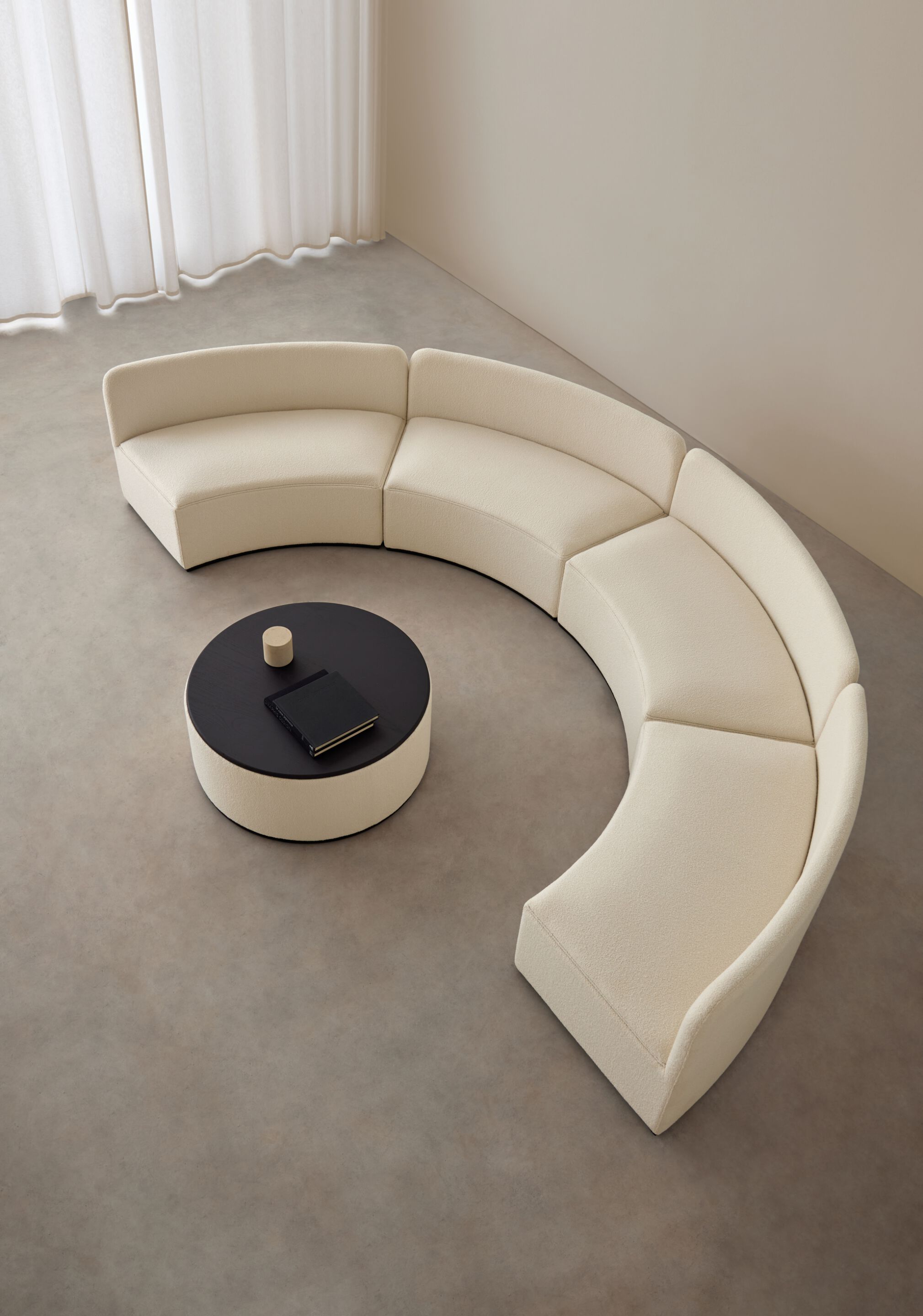 MANT Sofa By Blasco&Vila | design Pablo Gironés