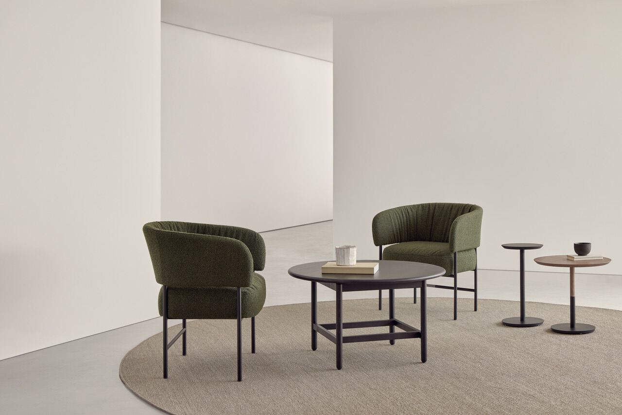 RC METAL SOFT Fabric easy chair with armrests By Blasco&Vila | design ...