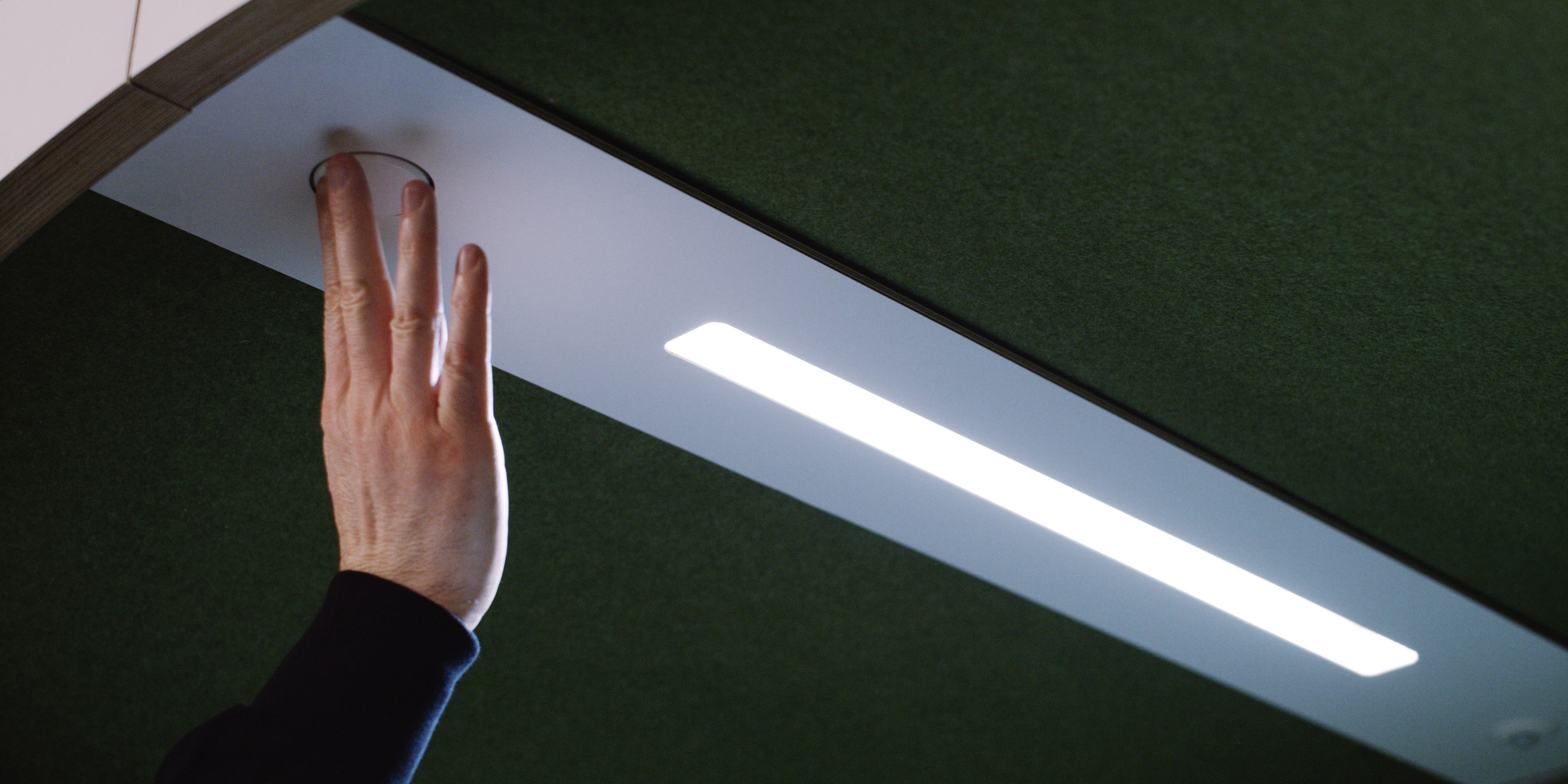 BlockO Base Acoustic meeting pod By BlockO.design