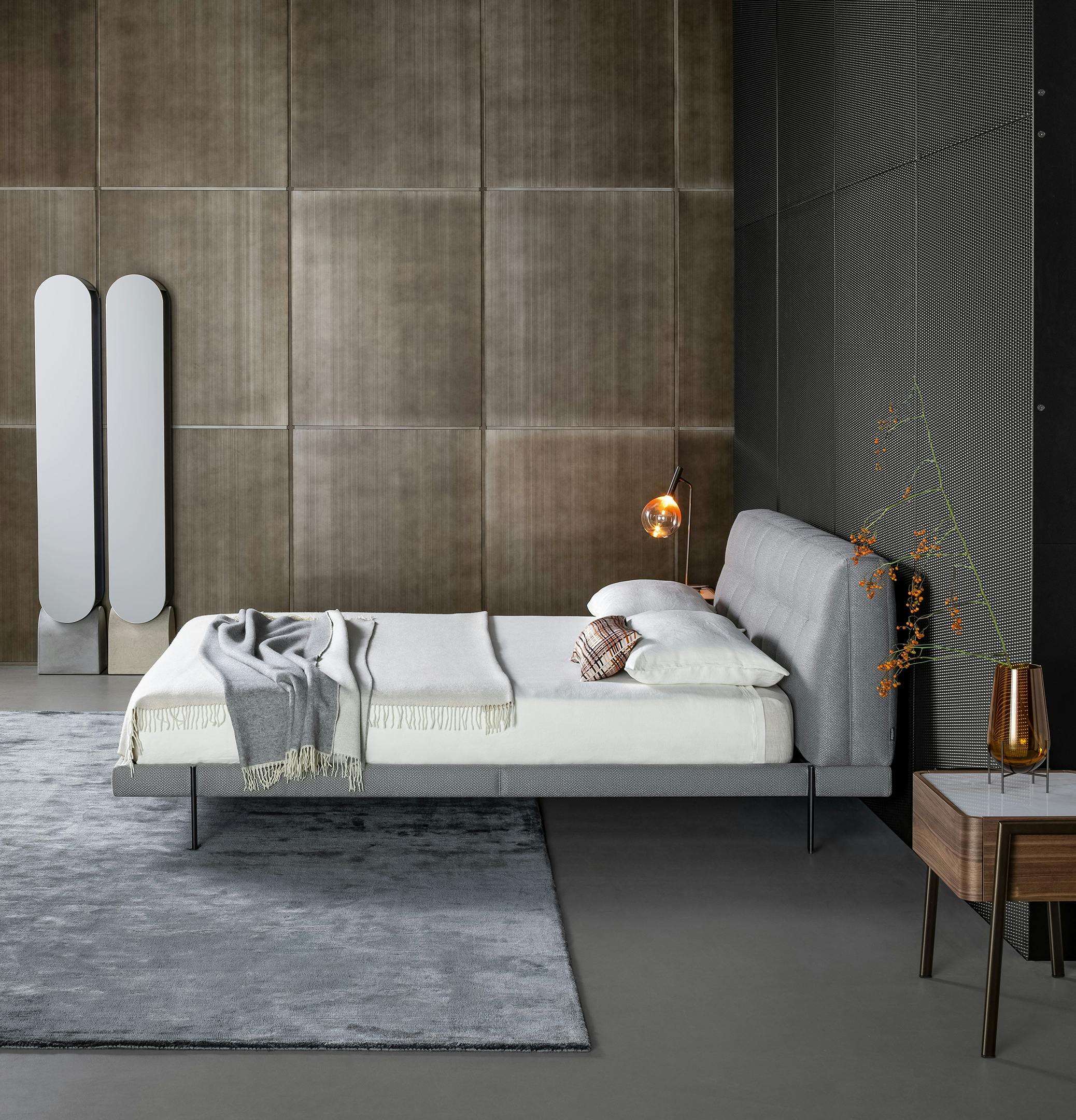 JAMES Bed By Bonaldo