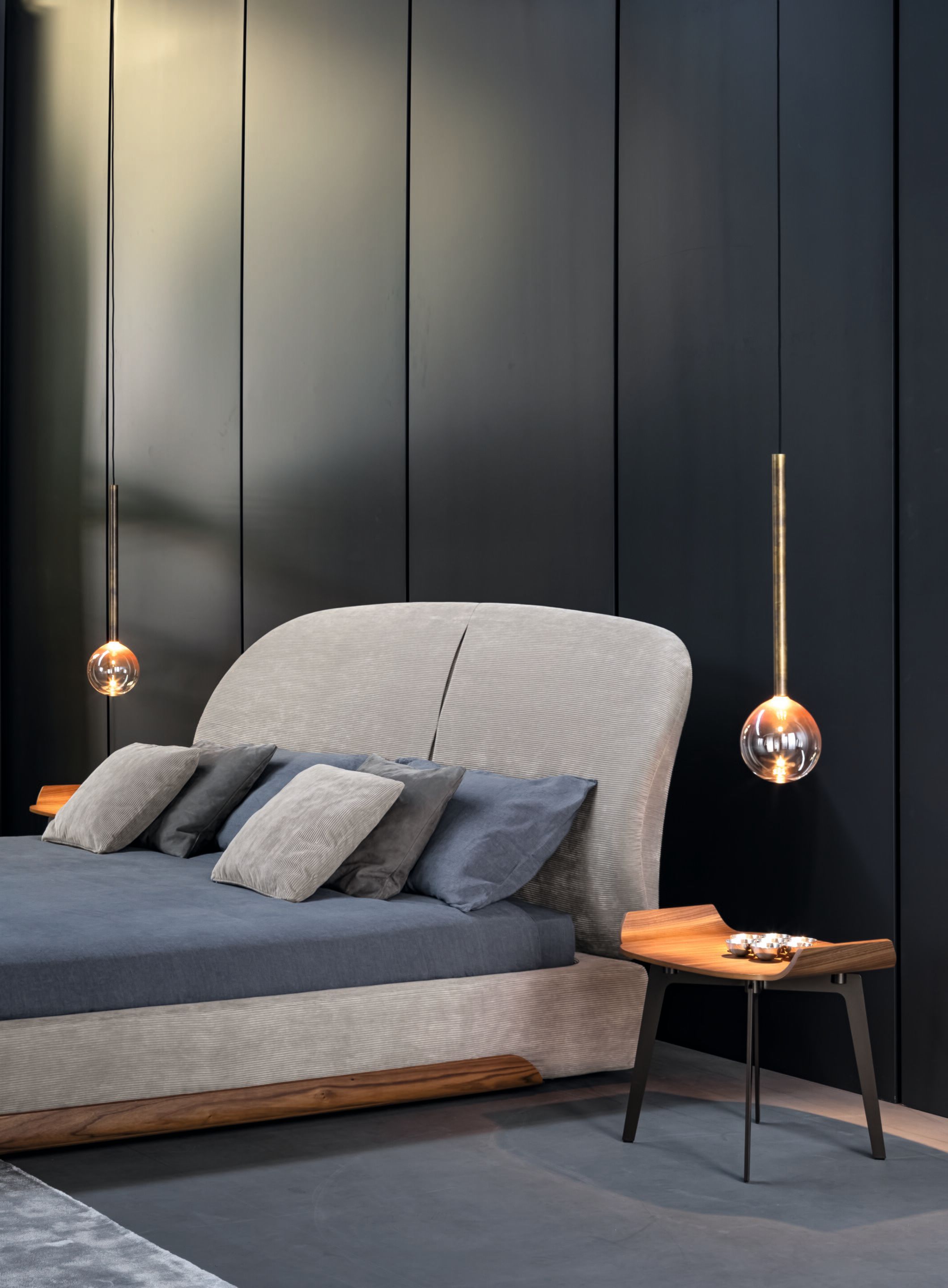 OLOS BED Upholstered fabric double bed By Bonaldo | design Mauro Lipparini