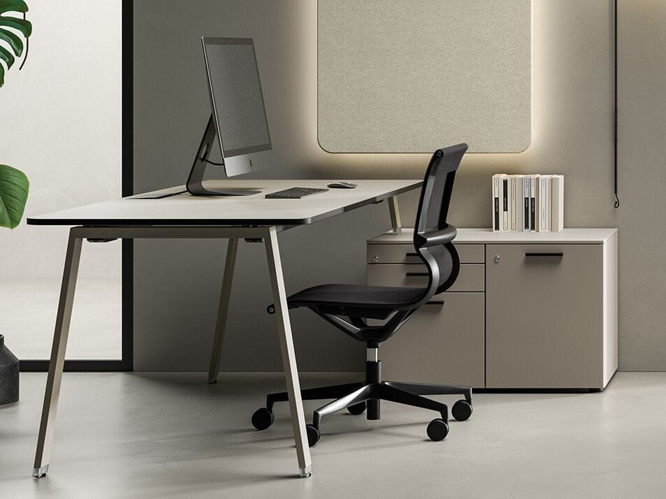 TAKE-OFF EVO / COUNTRY Workstation desk with shelves By Bralco