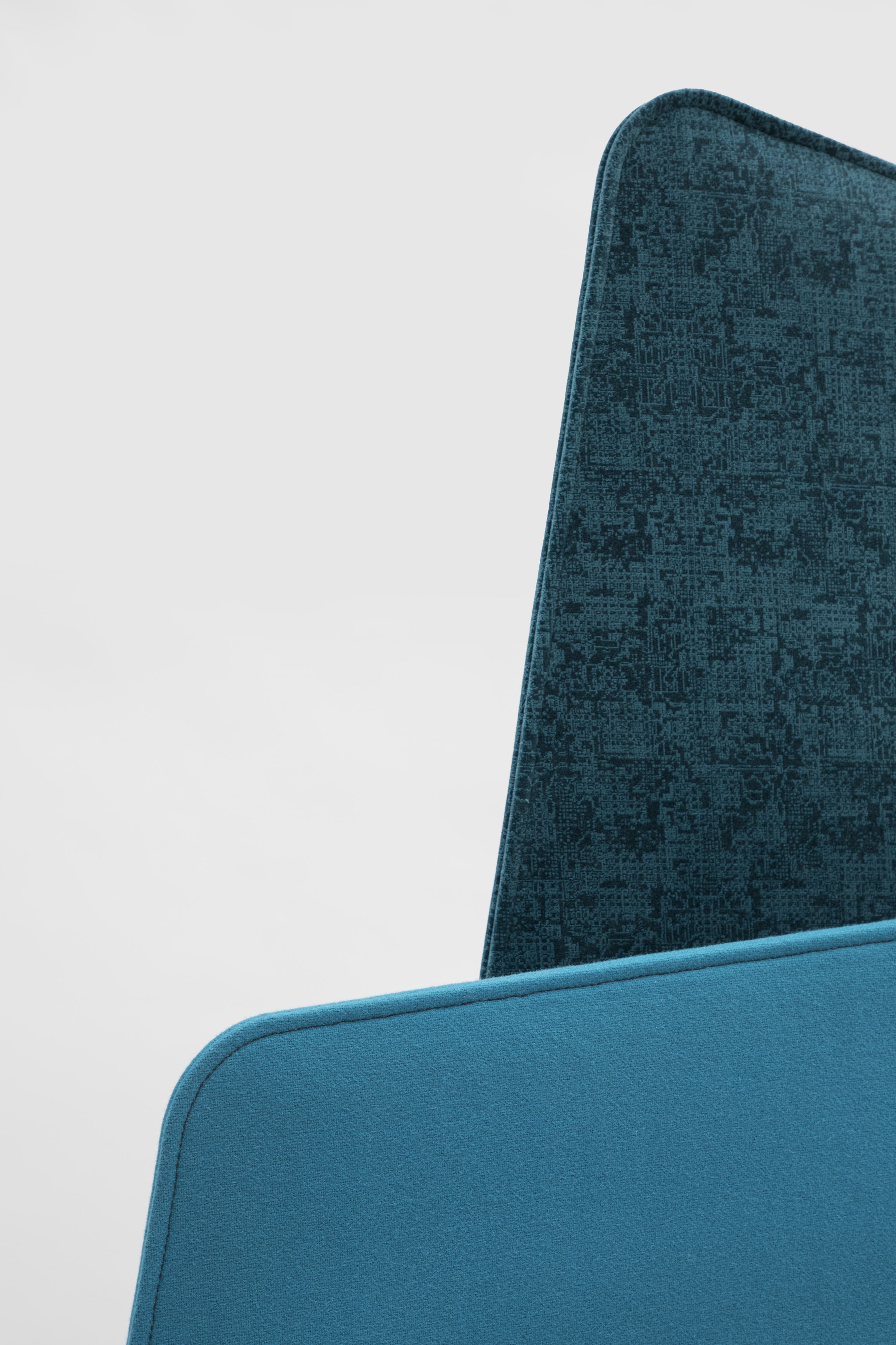 Free standing acoustic panel BuzziFrio By BuzziSpace