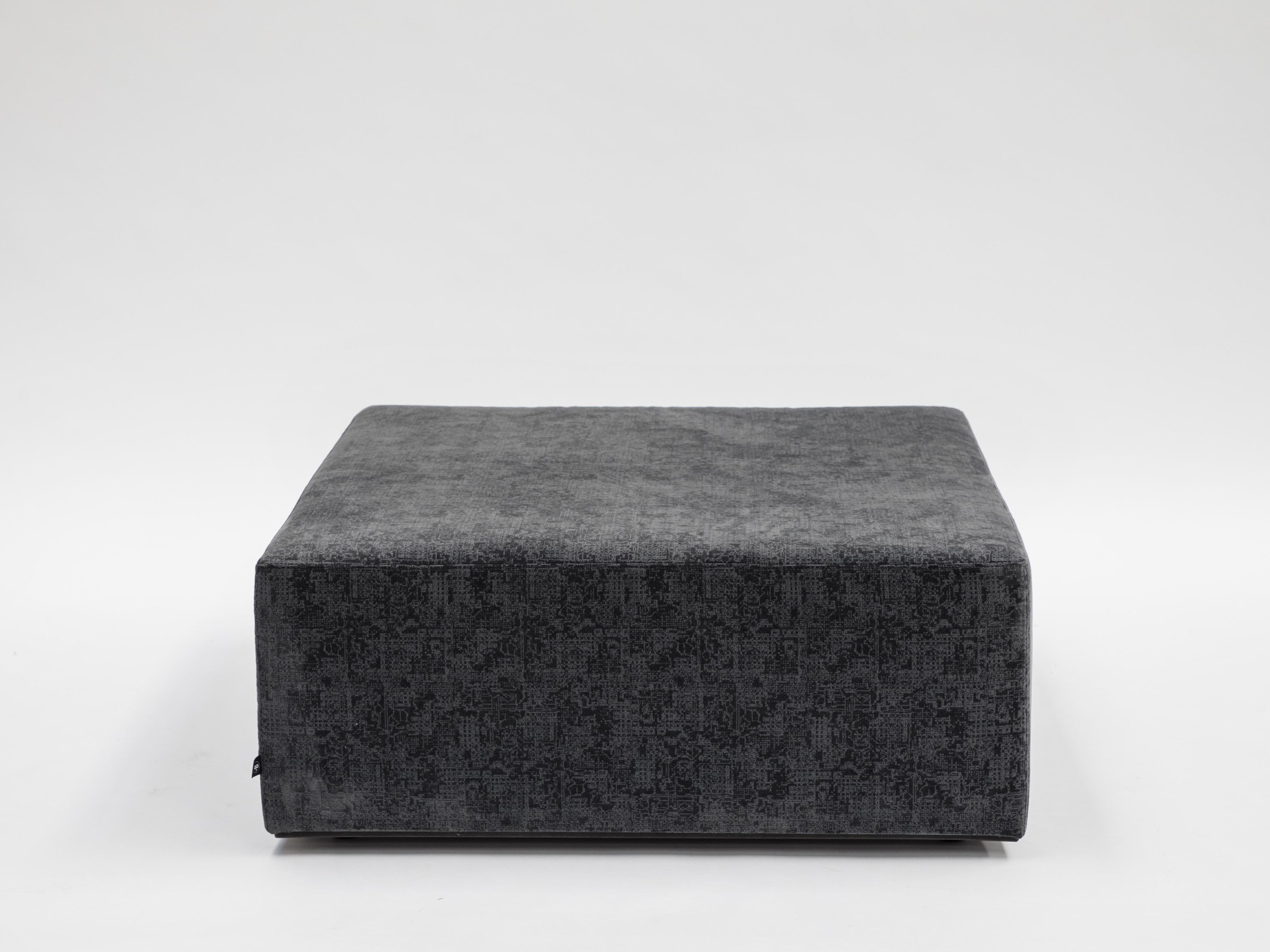 Sound absorbing pouf BuzziPouf By BuzziSpace
